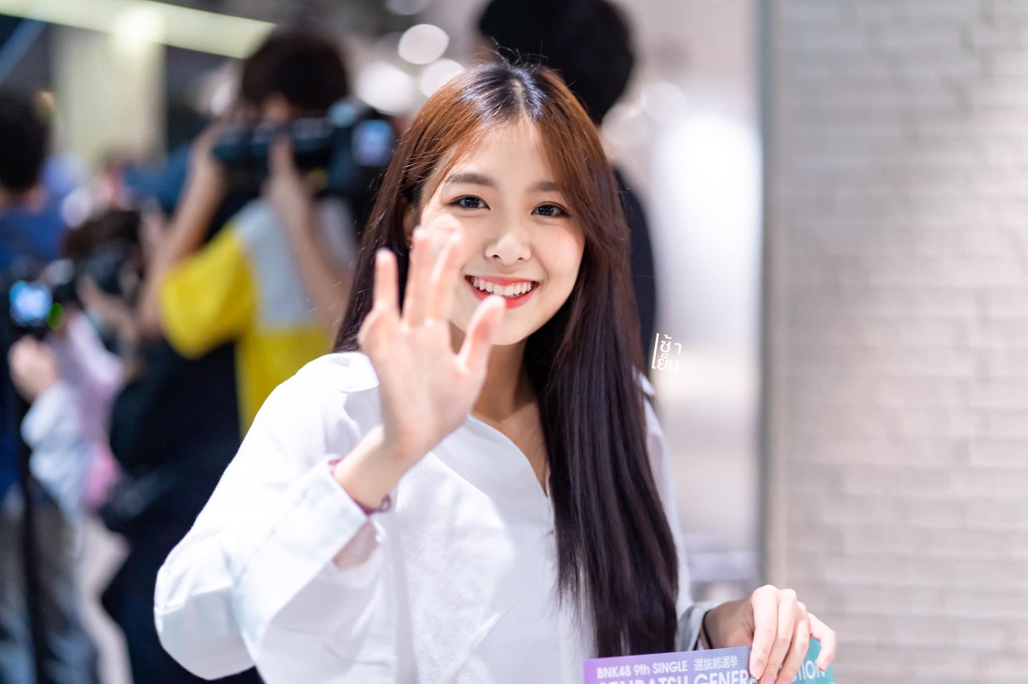 MEWNICH BNK48 : ลืมกันแล้วหรือยัง