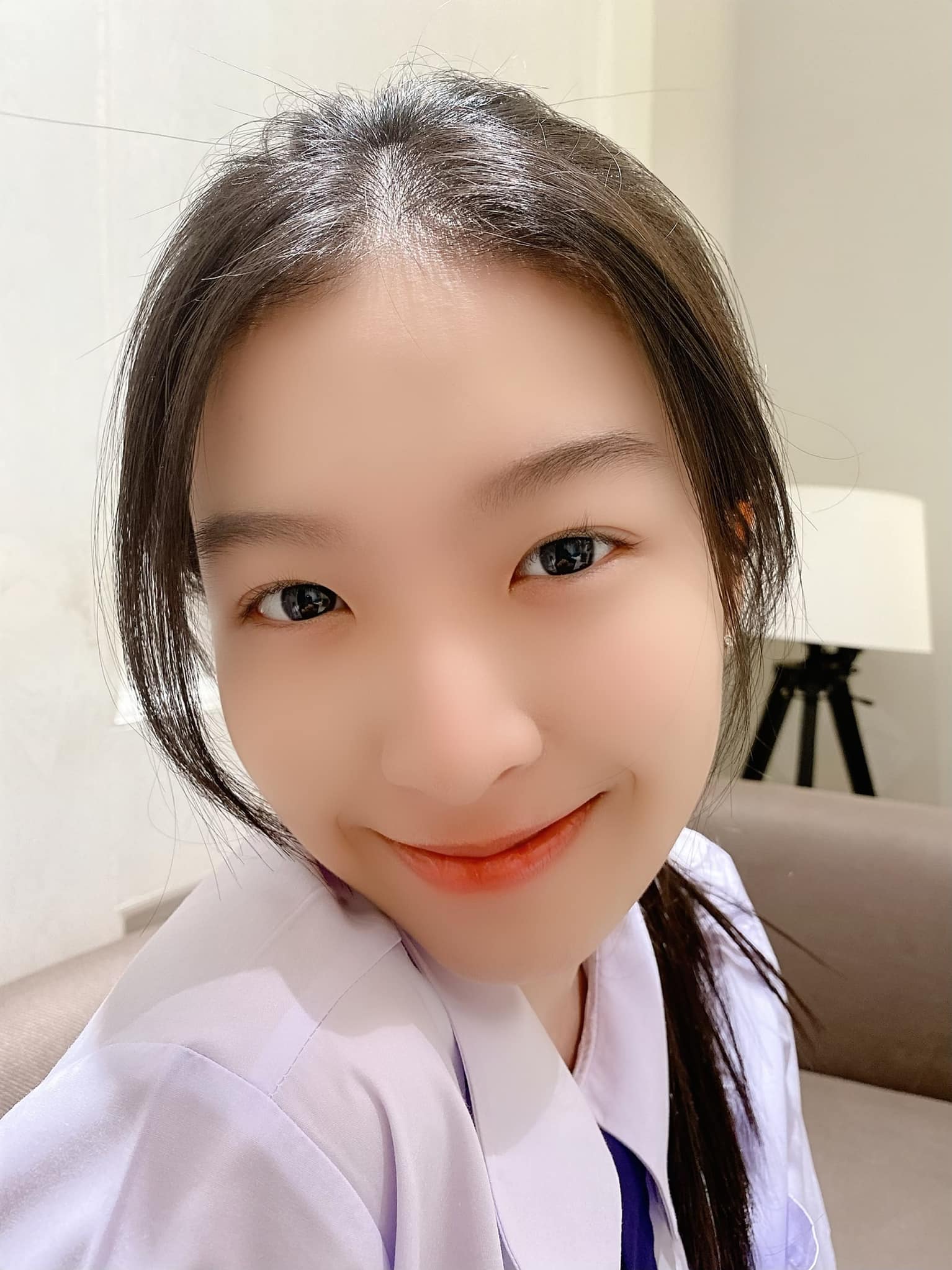 Stang BNK48 น้องสตางค์ในชุดนักเรียน ( 4 รูปสดใส )