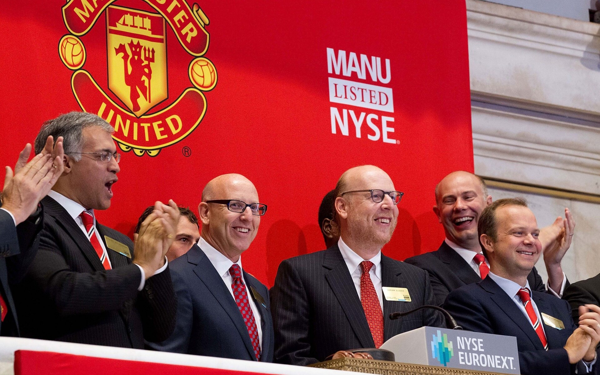 [Man utd]ดีลสมอลลิ่งใกล้จบ - จะส่งผลถึงแผนซื้อขายอย่างไร?