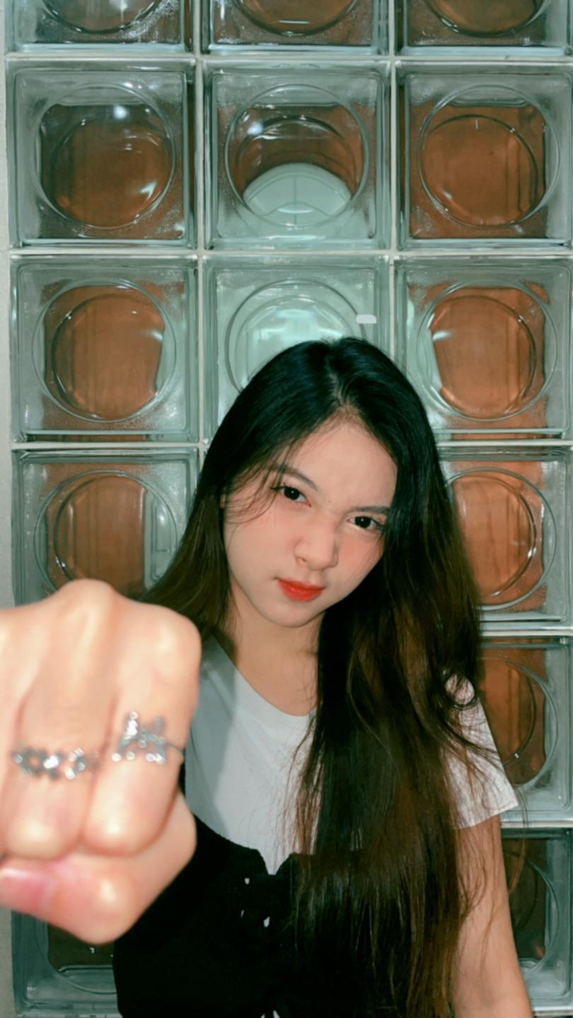 Hoop BNK 48 รูปเยอะ 4G warning