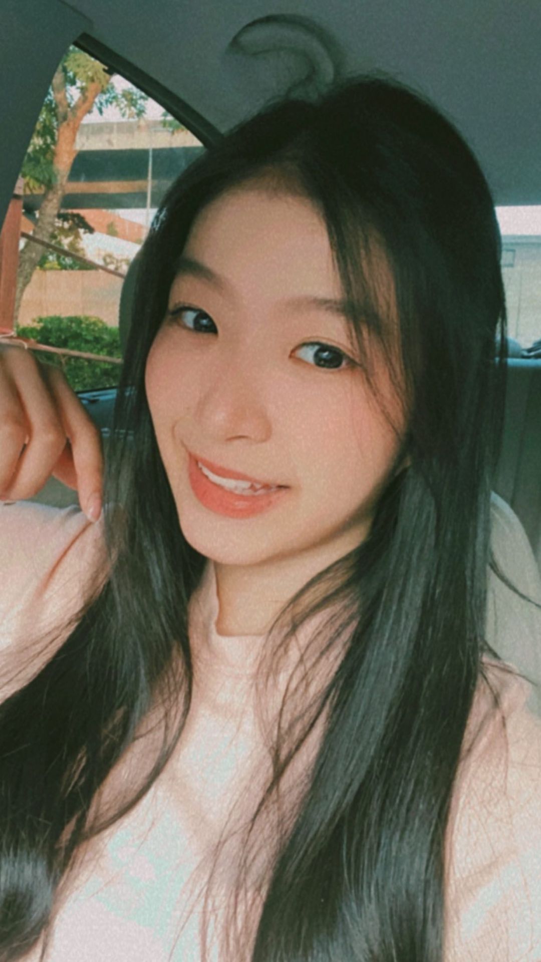 Stang BNK48 ( สตางค์ ) สดใสวาไรตี้