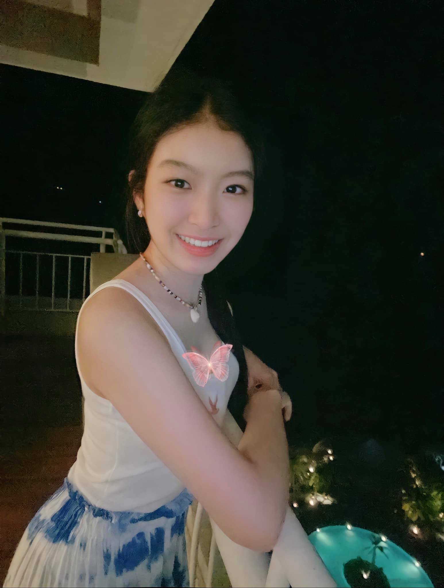 Stang BNK48 ( สตางค์ ) ผี