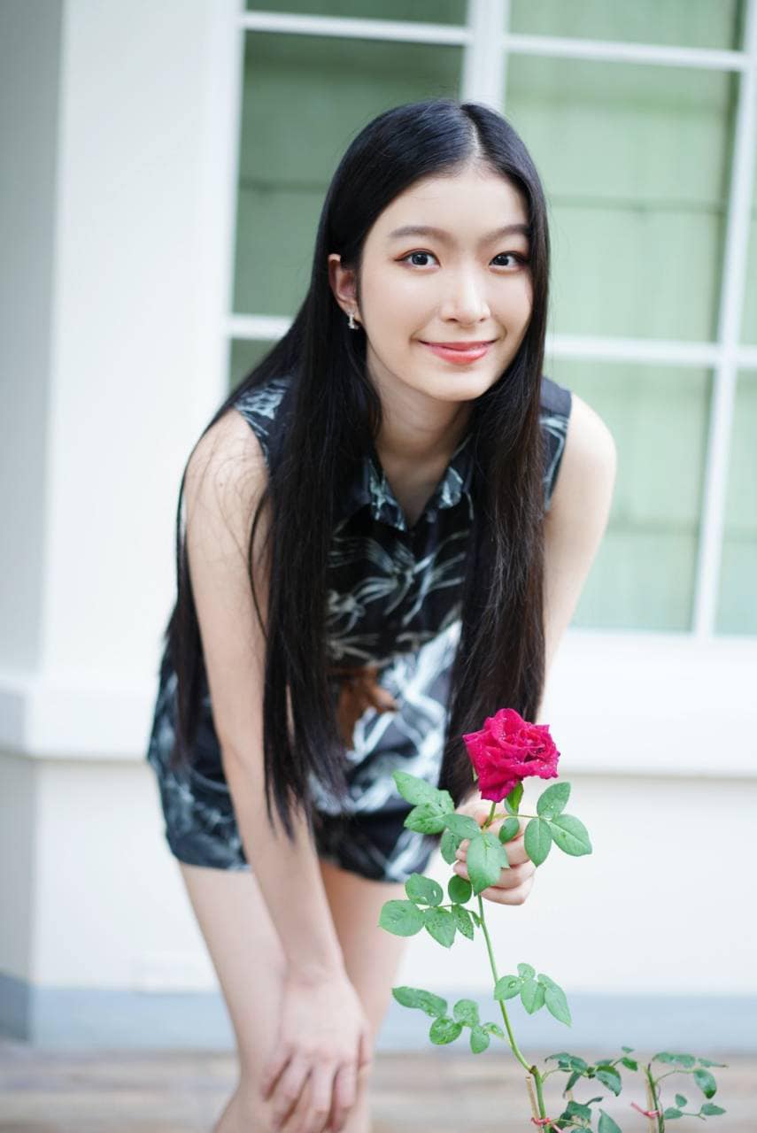 น้อง Stang BNK48 ประจำวัน 2 รูป