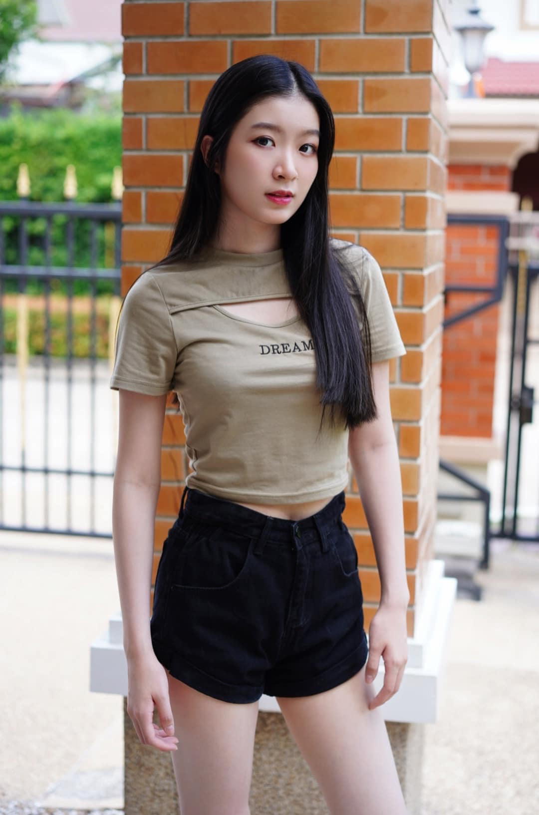 Stang BNK48 เช้าๆ 2 รูป