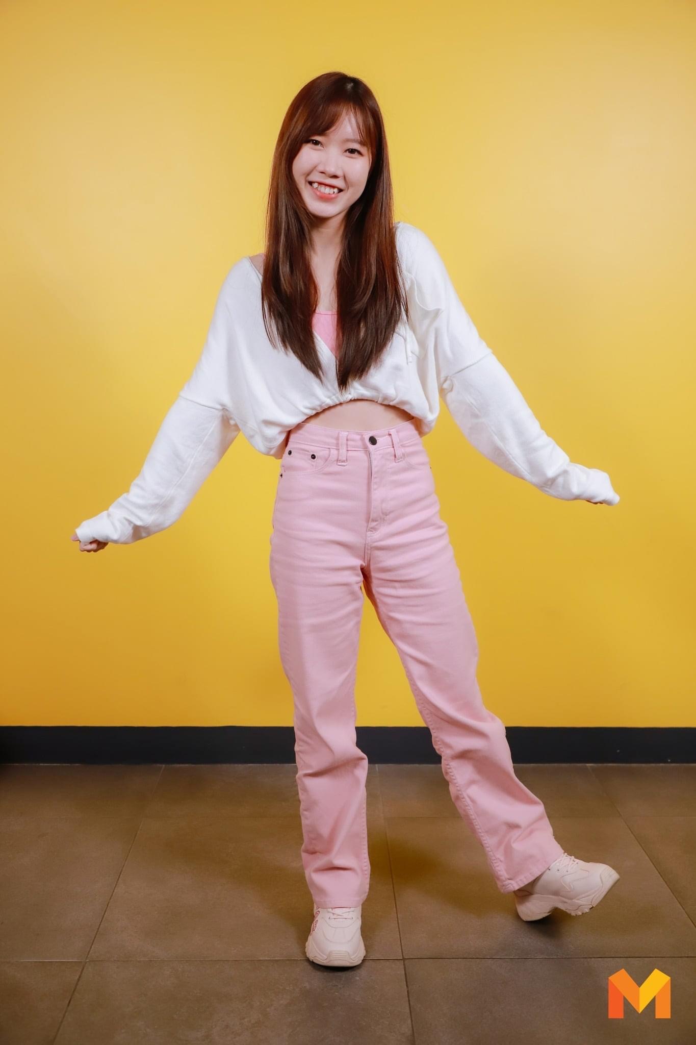 PUPE BNK48 : ขอชุดนี้เป็นชุด 2 shot ได้ไหมอ่ะ