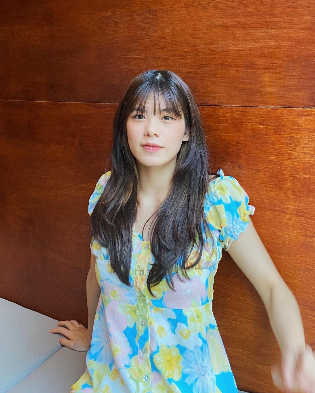 น้องวี BNK48 5 รูปครับ