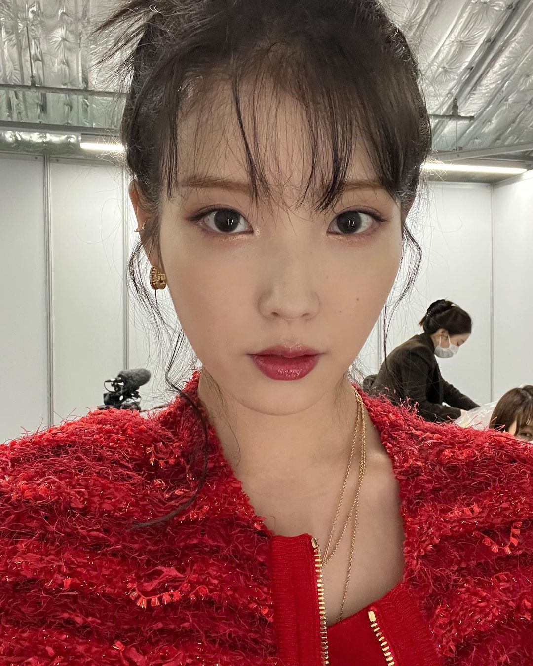 IU 1 เซ็ต
