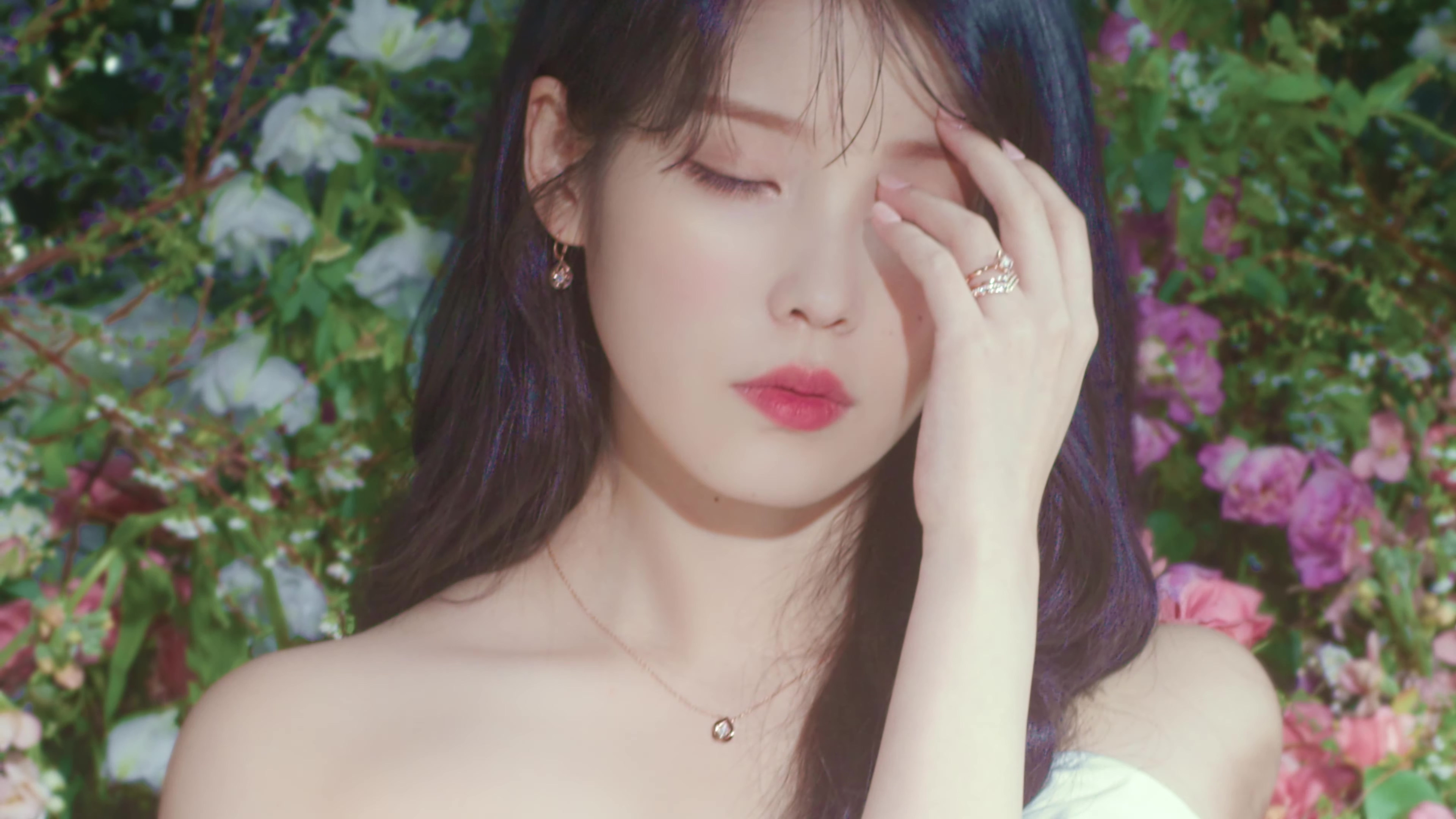 IU 1เซ็ต