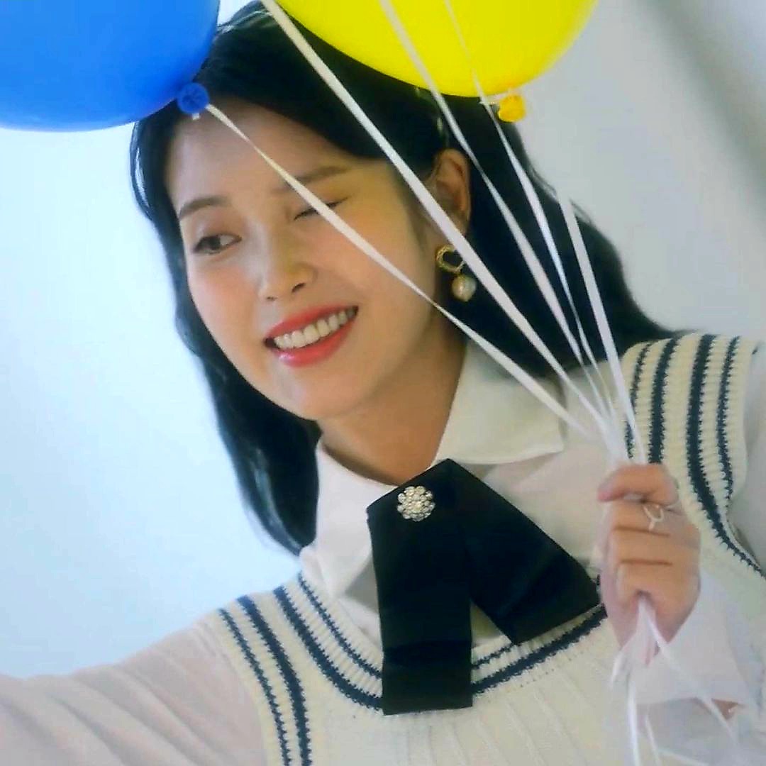 +++IU x Banolim Pizza 1 set+++