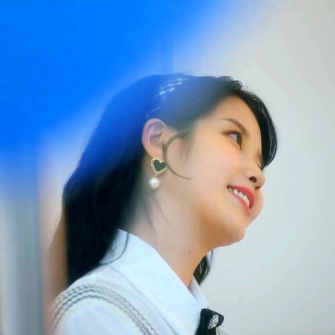 +++IU x Banolim Pizza 1 set+++