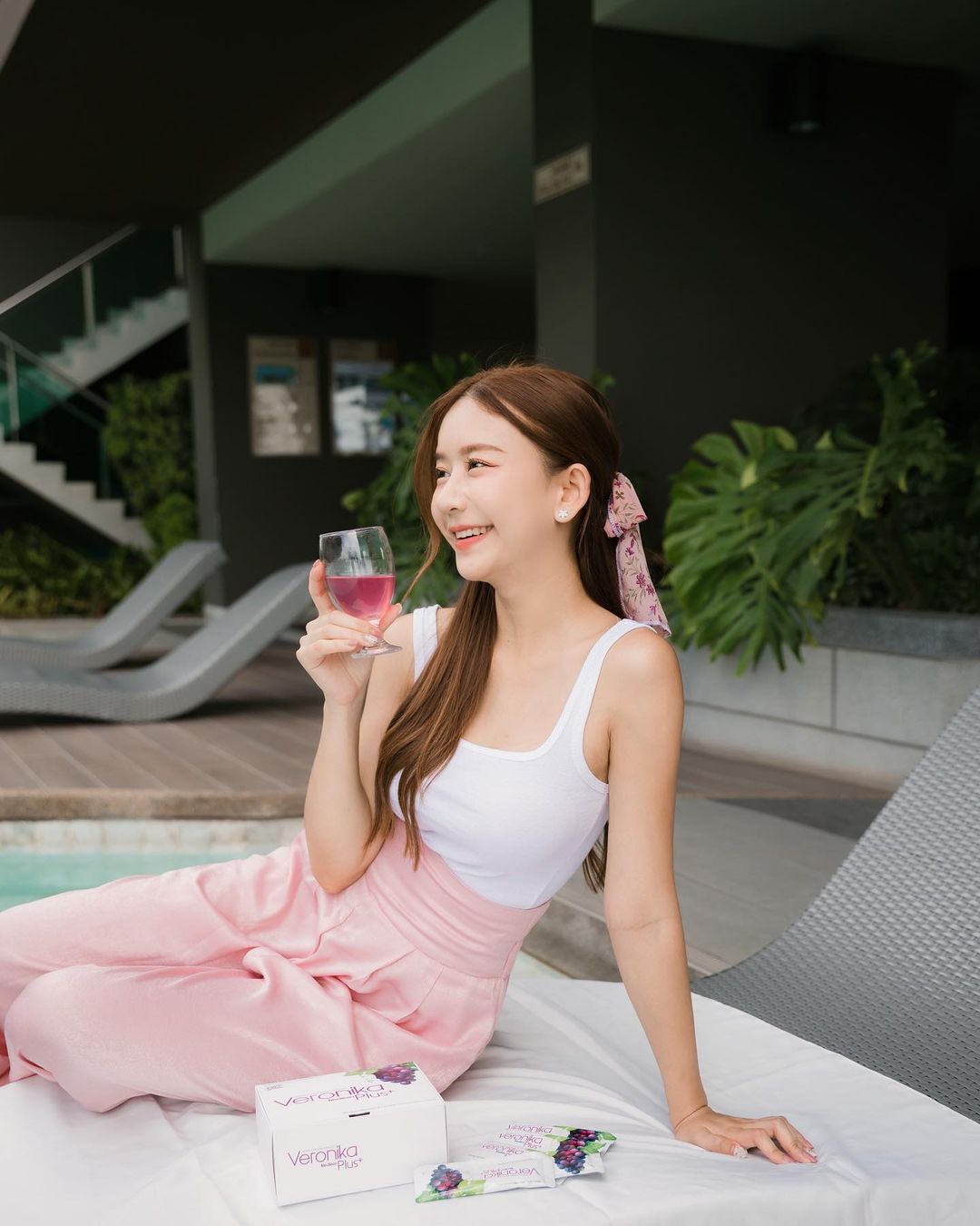 แพรวา k.praewa 3 รูป