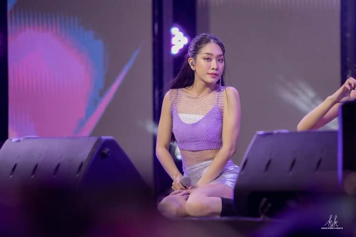 น้องโจริญ + น้องมายด์ 4EVE 1 SET