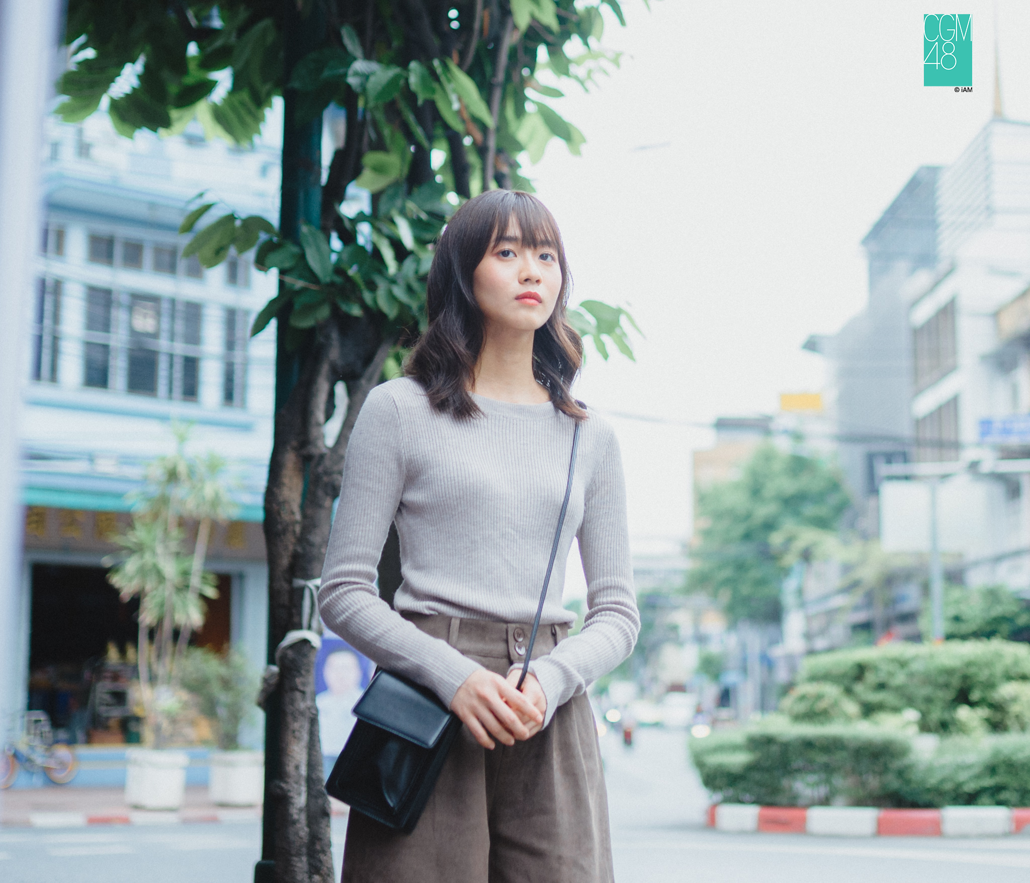 มามิ้ง CGM48 จาก MV “หลบฟ้า” ของ แสตมป์ อภิวัชร์