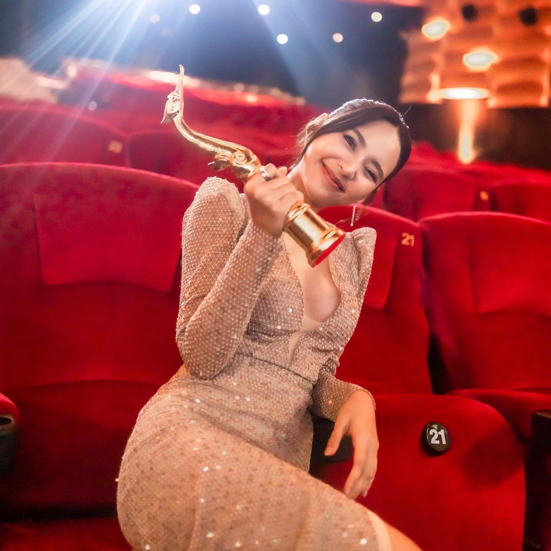 น้องญดา นริลญา งานสุพรรณหงส์ 2565 4 รูป