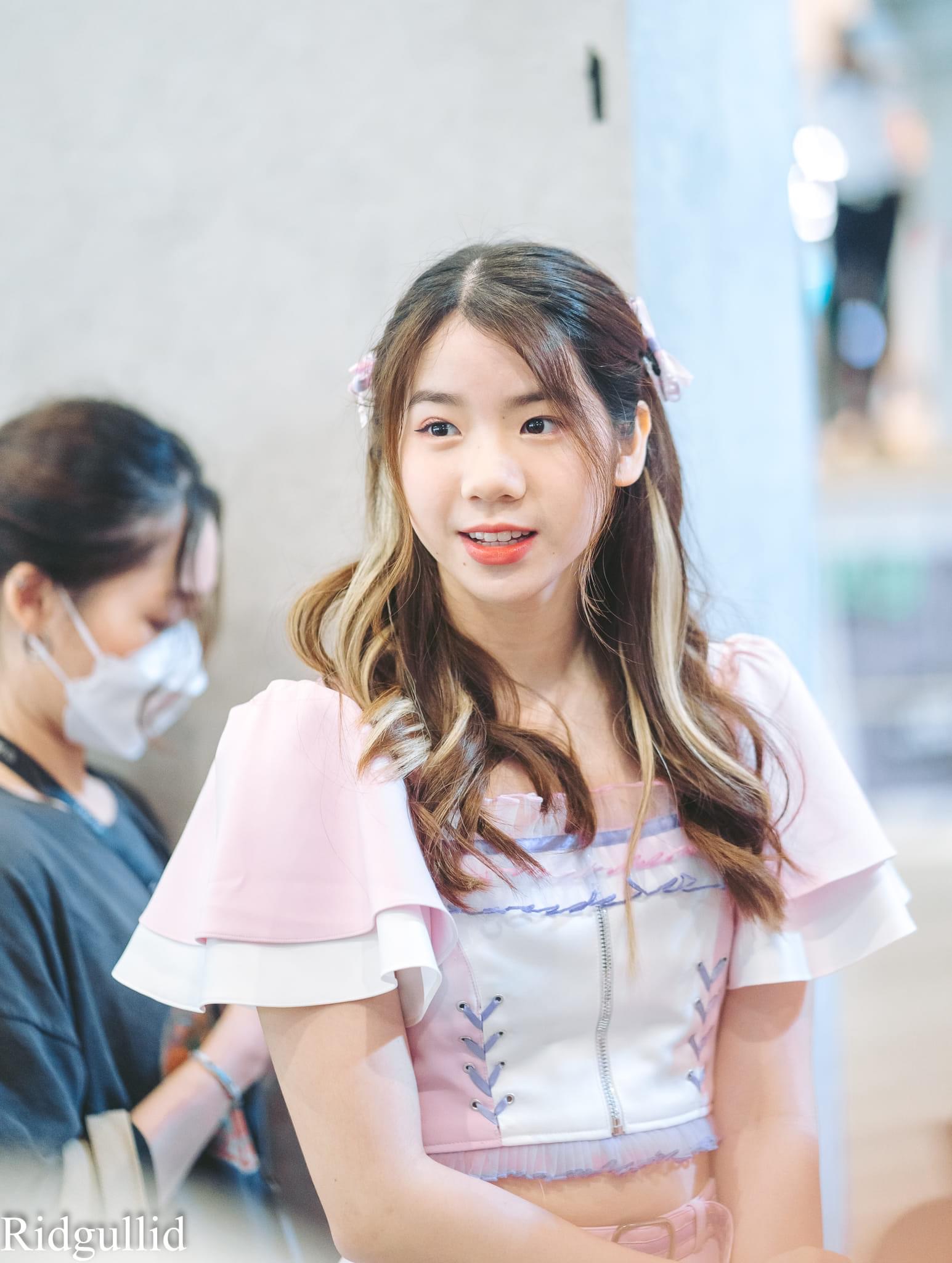 FAME BNK48 : สวยเฉย