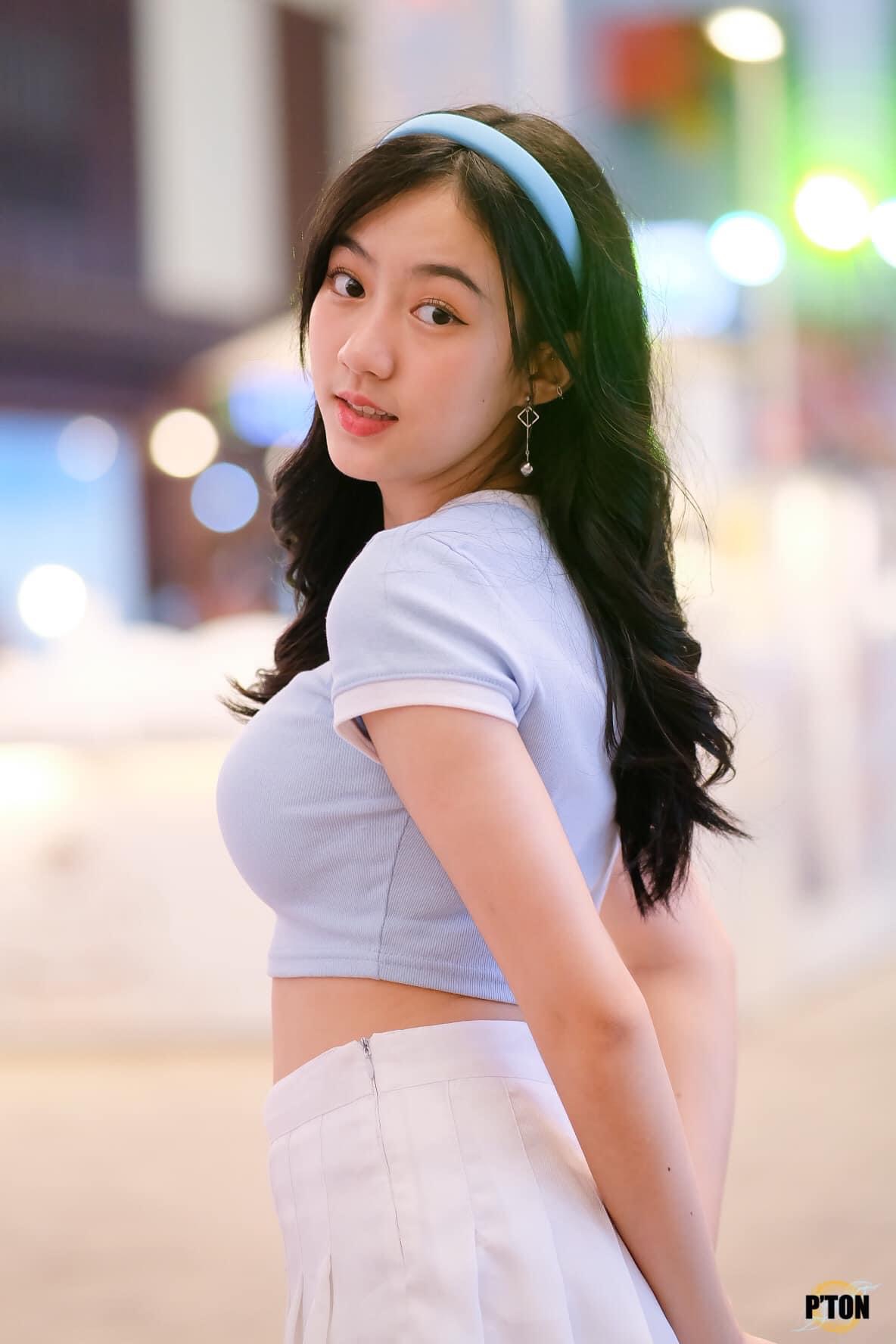 น้องคุณเพื่อน Oneday Rookies 4 รูป