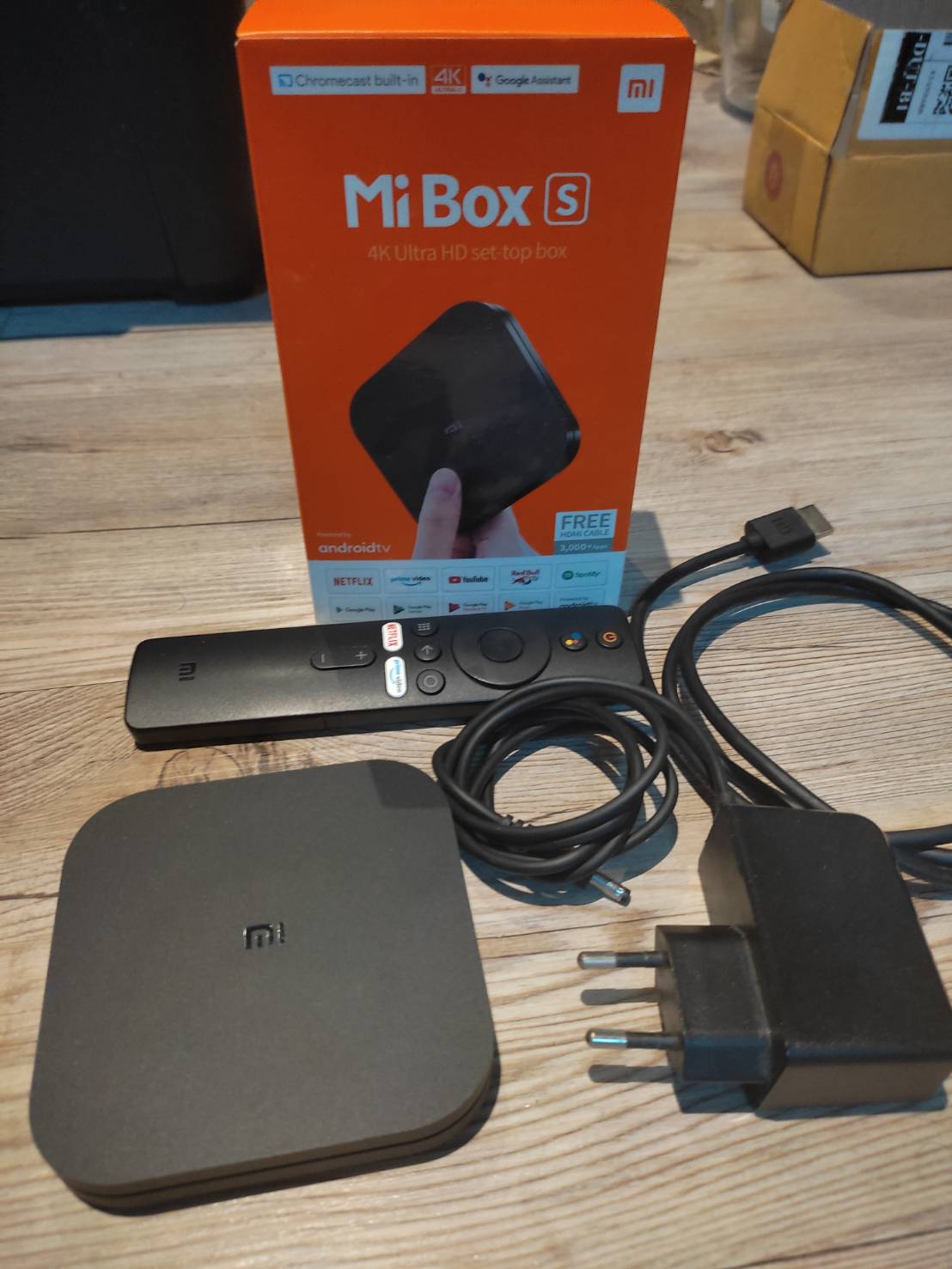[ขาย] กล่อง mi box s