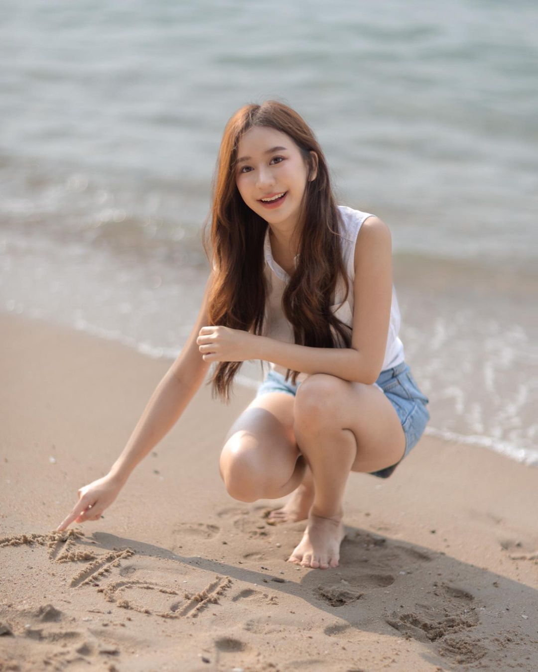 น้องแพรวา k.praewa 1 เซ็ต