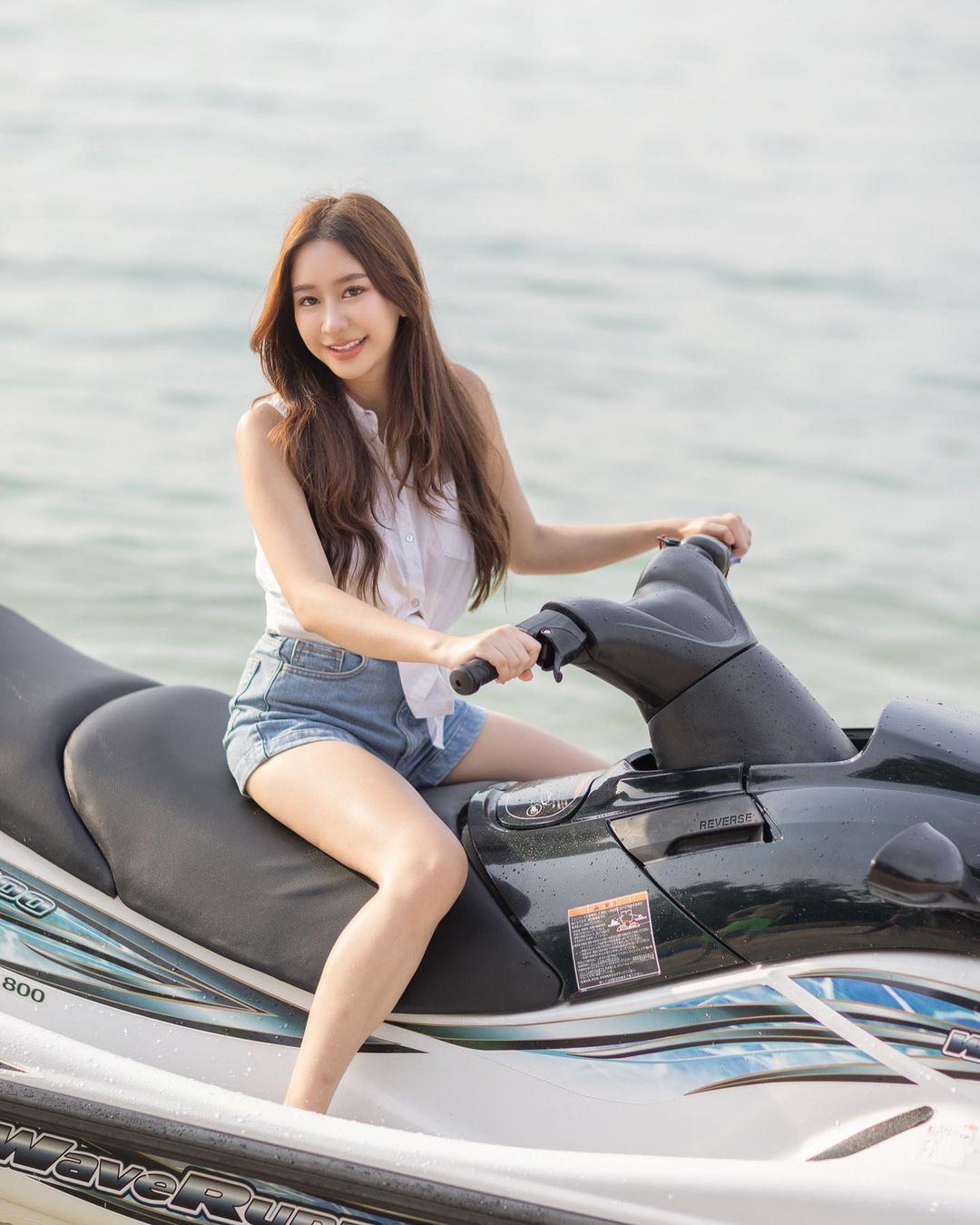 น้องแพรวา k.praewa 1 เซ็ต