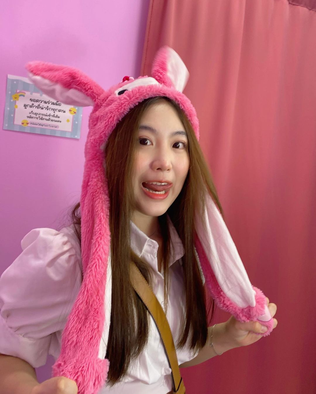 น้องพิม BNK48 6 รูป