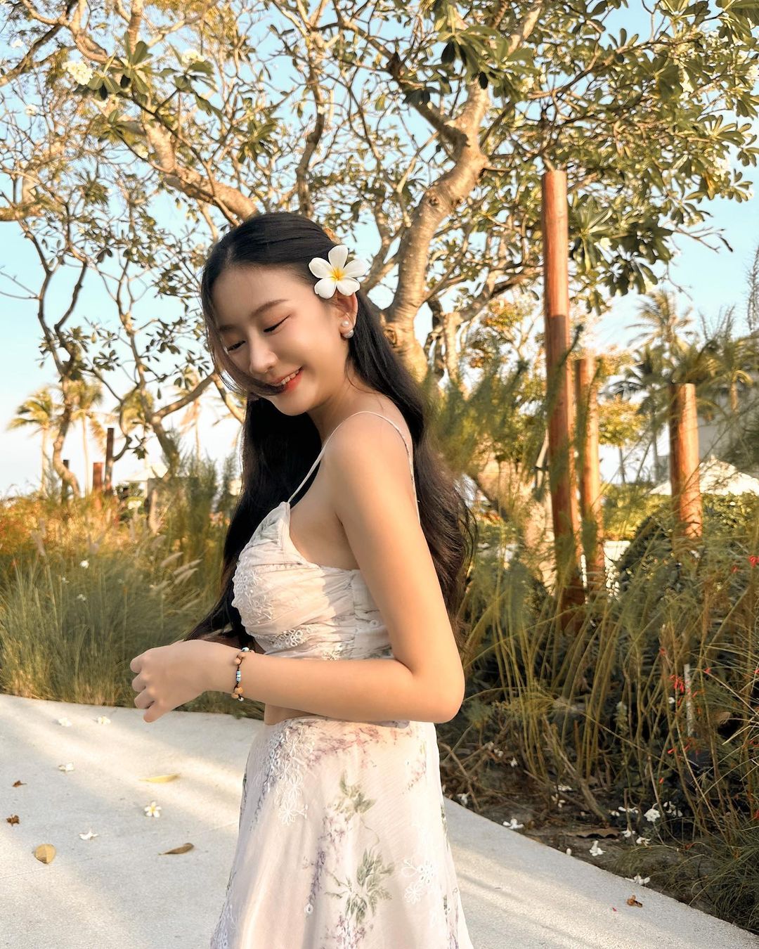 น้องแพรวา k.praewa 4 รูป