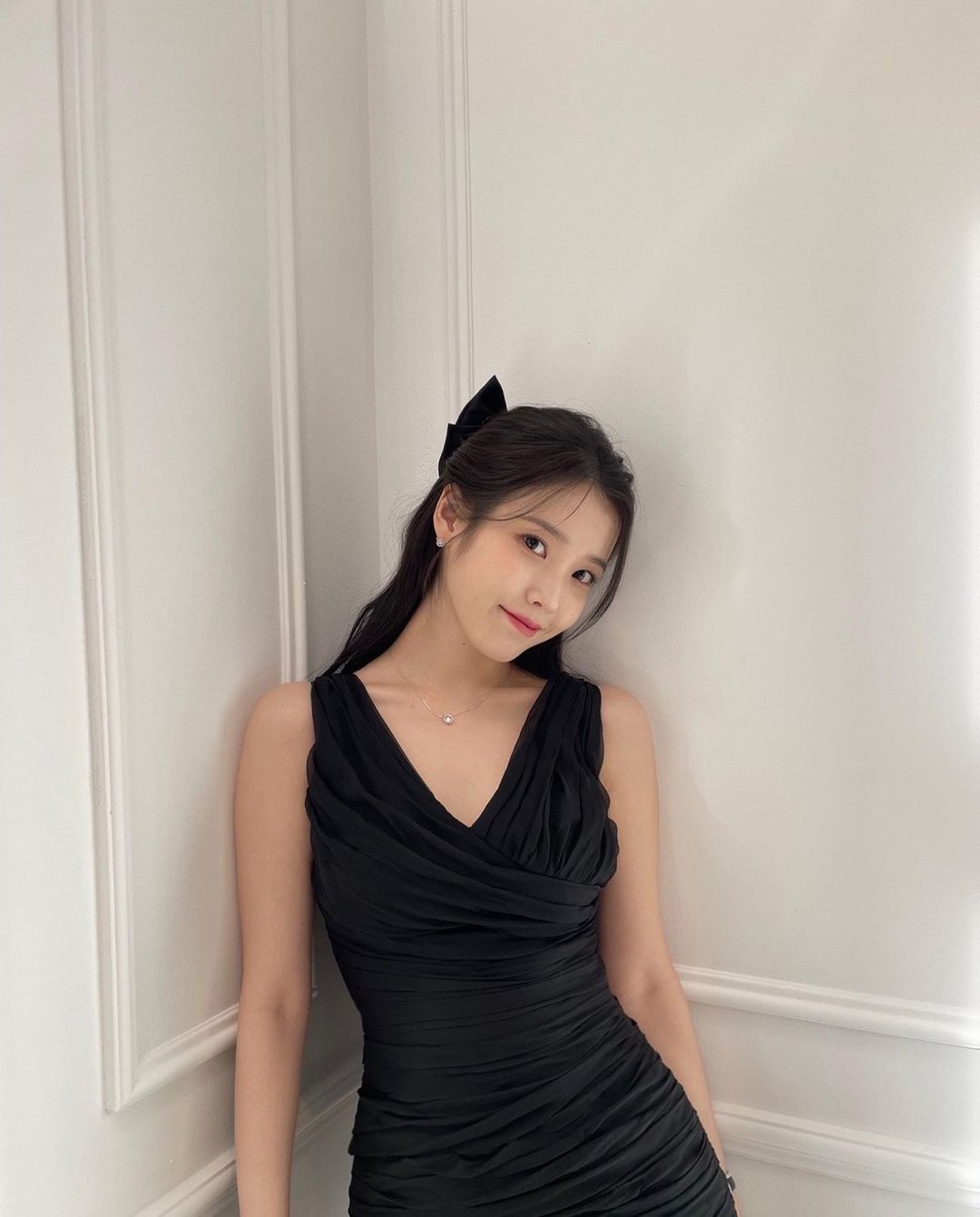 IU 4 รูป