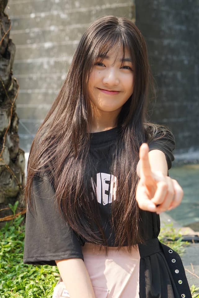 น้องมารีน BNK48 3 รูป