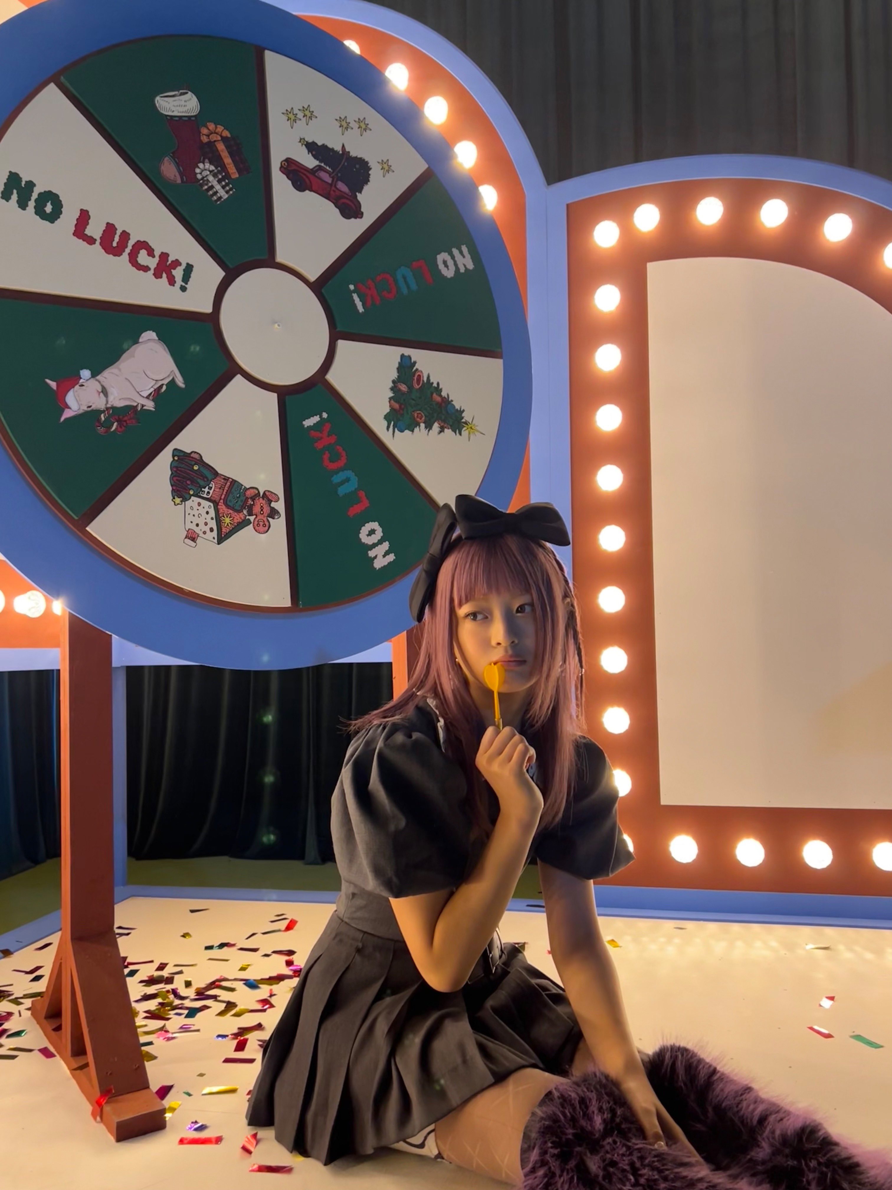 ♥ Hanni NewJeans 2 Pic 2 Gif ♥