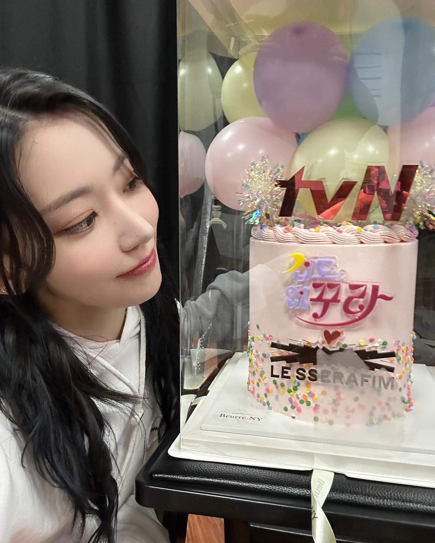 Miyawaki Sakura (Le Sserafim) Happy 25th Birthday
