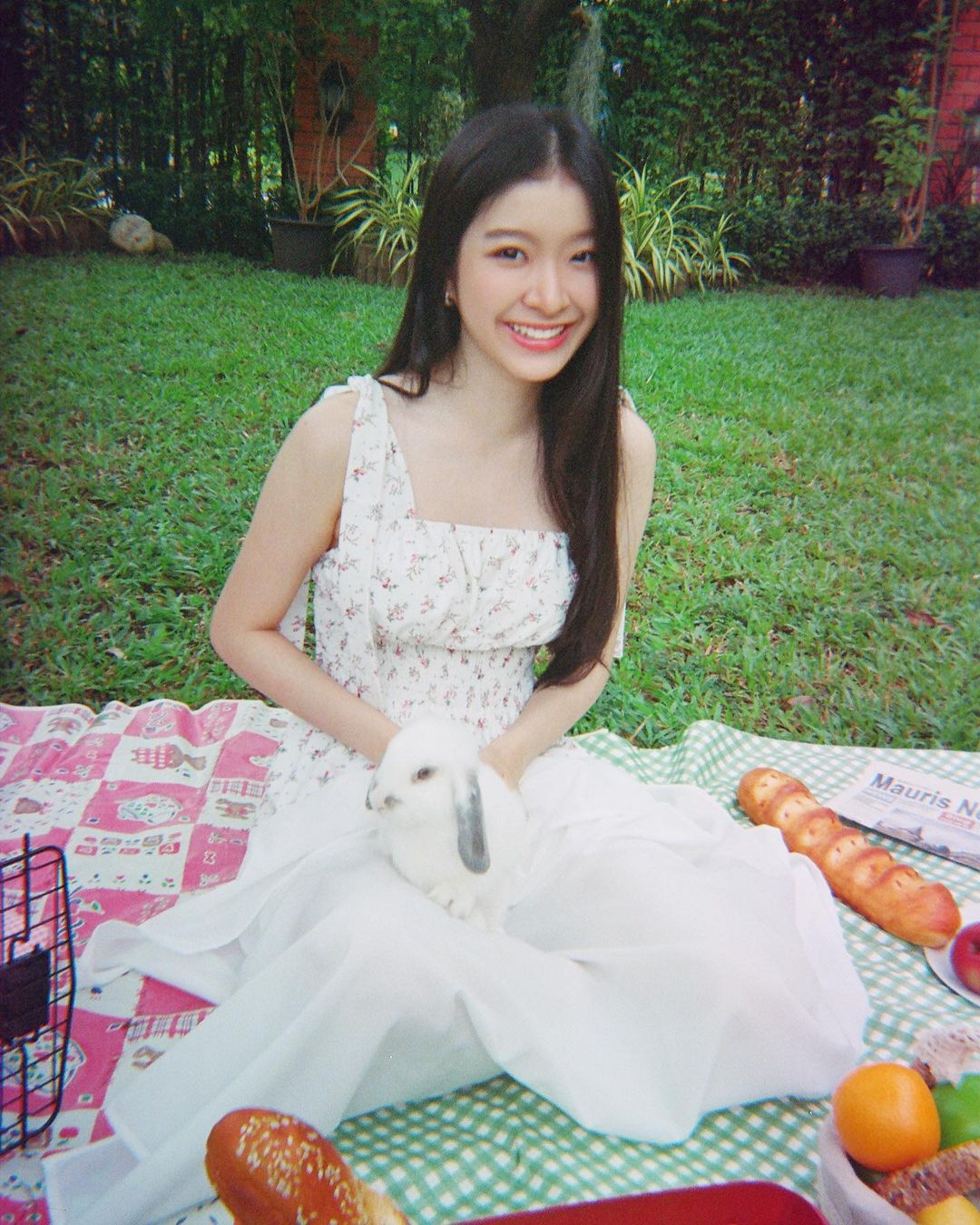 น้องสตางค์ BNK48 2 รูป