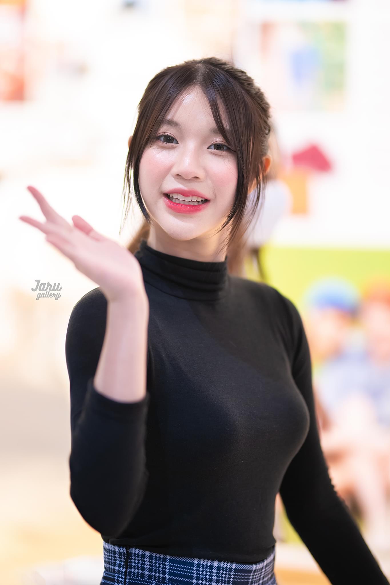 [ NENIE CGM48 เสื้อคอเต่า 1 Set ]