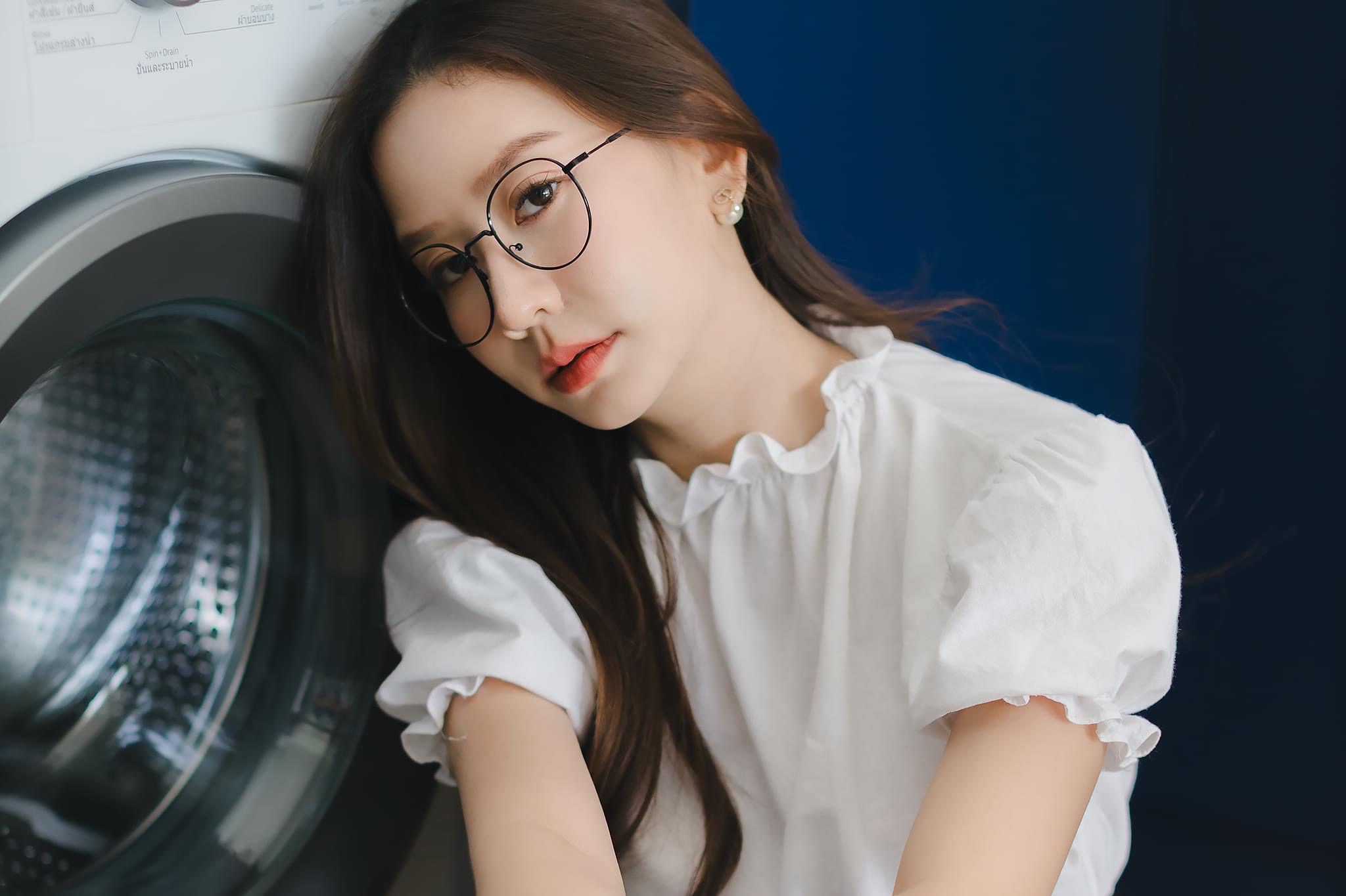 [ แพรวา k.praewa สาวแว่น...ซักผ้ามั้ย 7 รูป ]