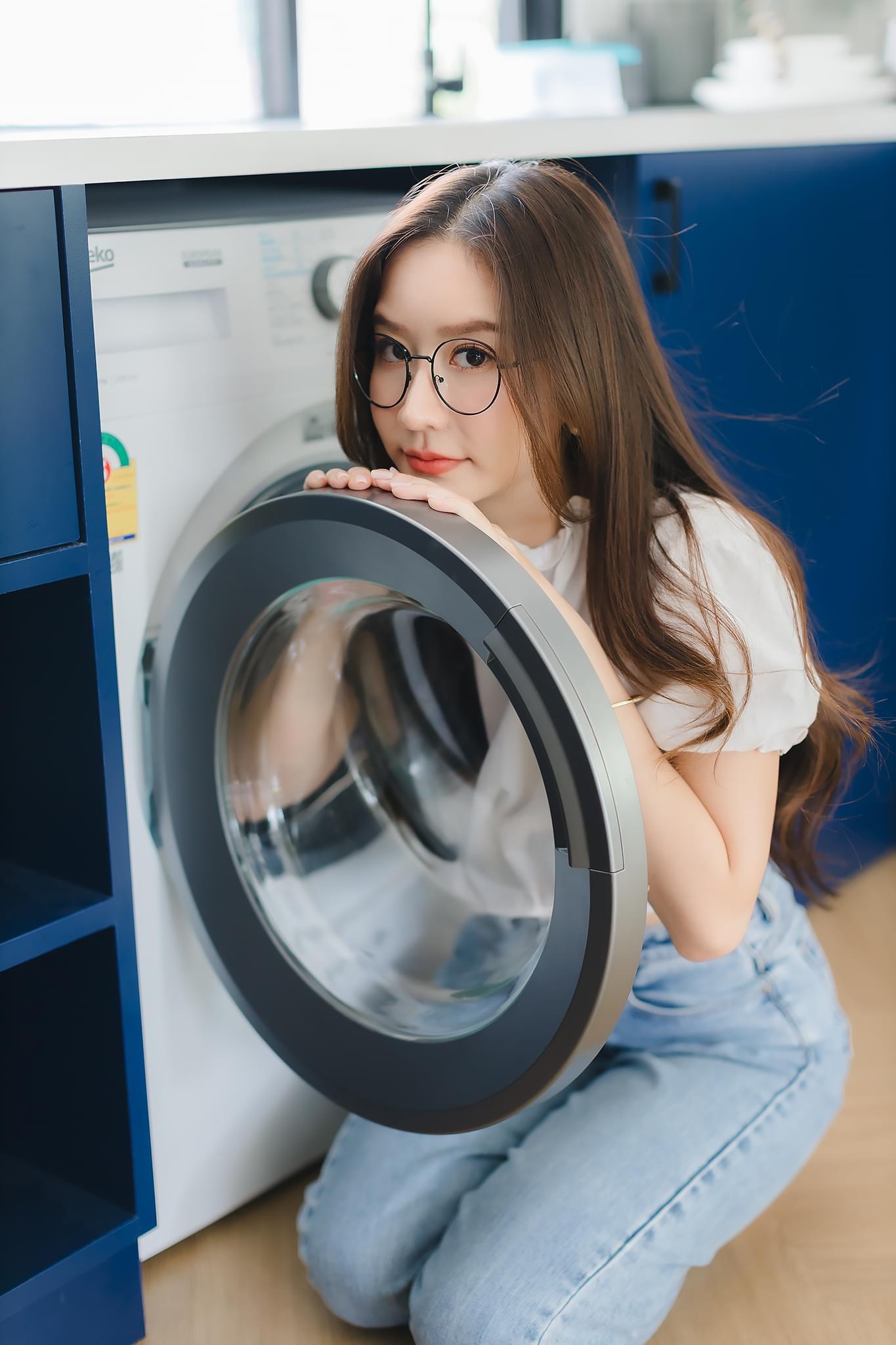 [ แพรวา k.praewa สาวแว่น...ซักผ้ามั้ย 7 รูป ]