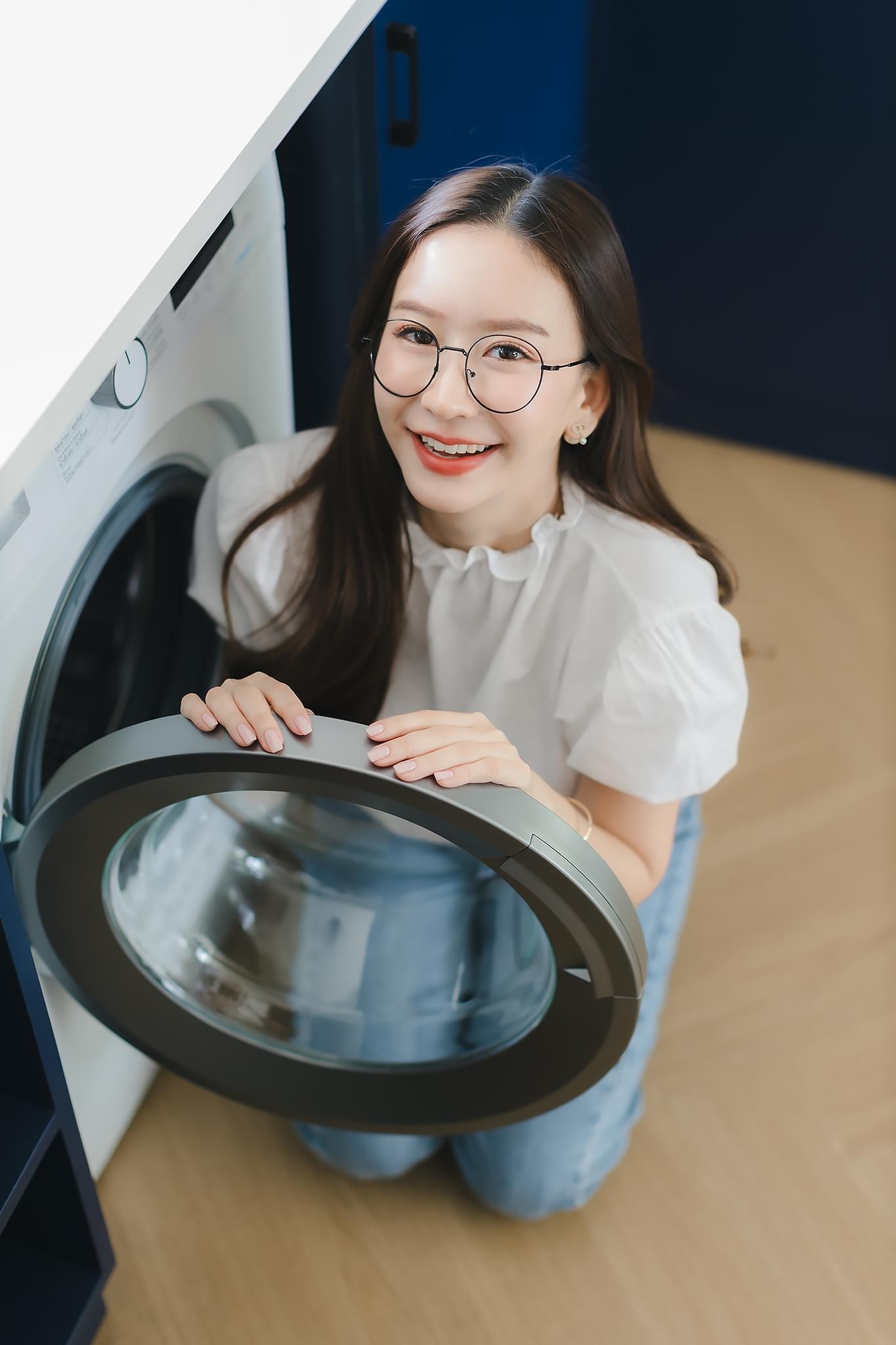 [ แพรวา k.praewa สาวแว่น...ซักผ้ามั้ย 7 รูป ]