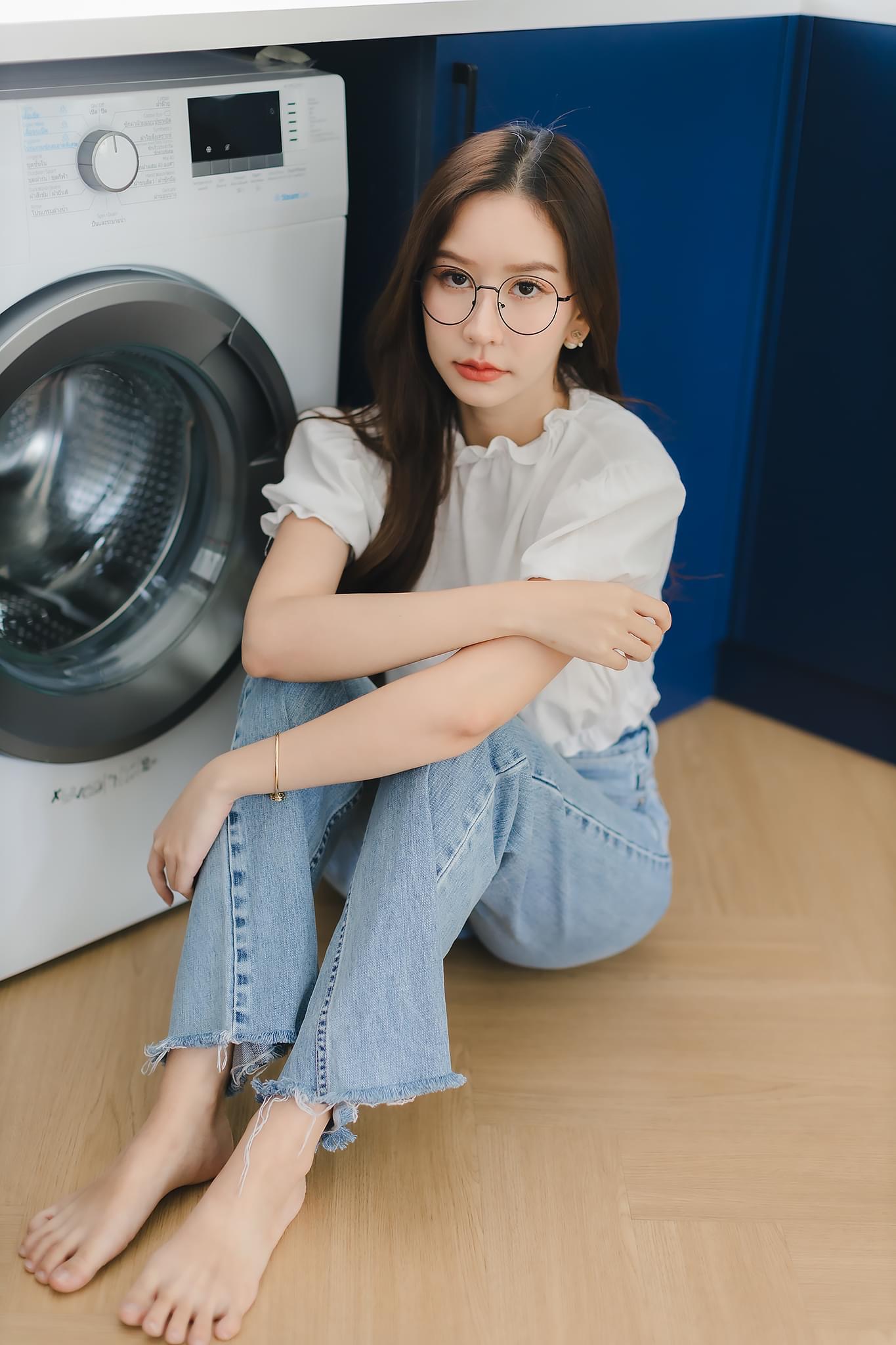 [ แพรวา k.praewa สาวแว่น...ซักผ้ามั้ย 7 รูป ]