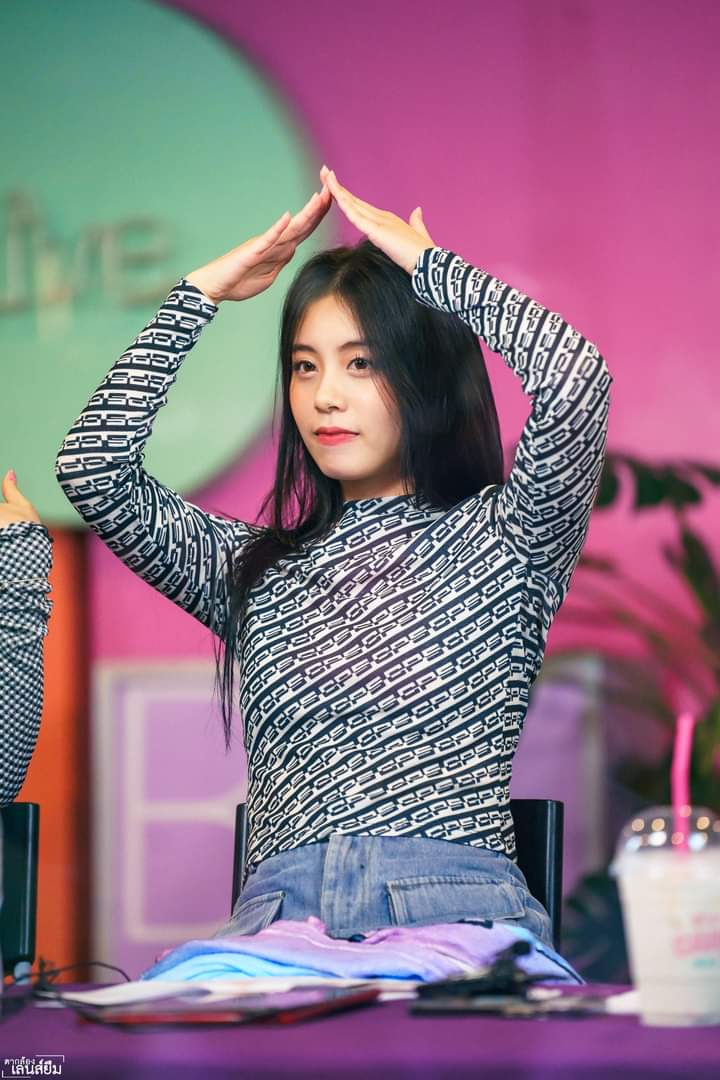 น้องฟ้อนด์ BNK48 1 set