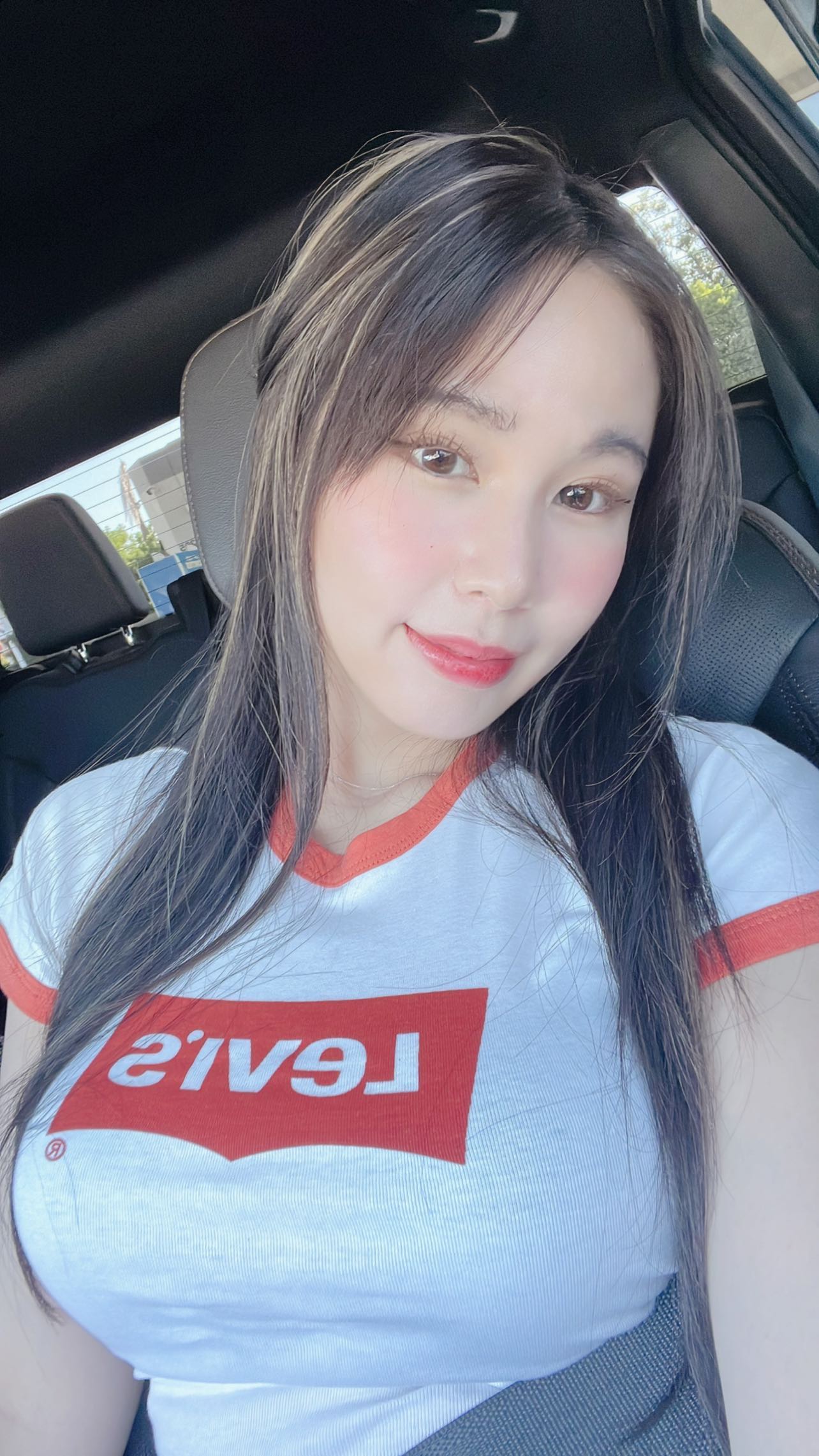 +++คุณ เอมมี่ amieriss มีมิติจั๊ฟฟ 1 รูป+++