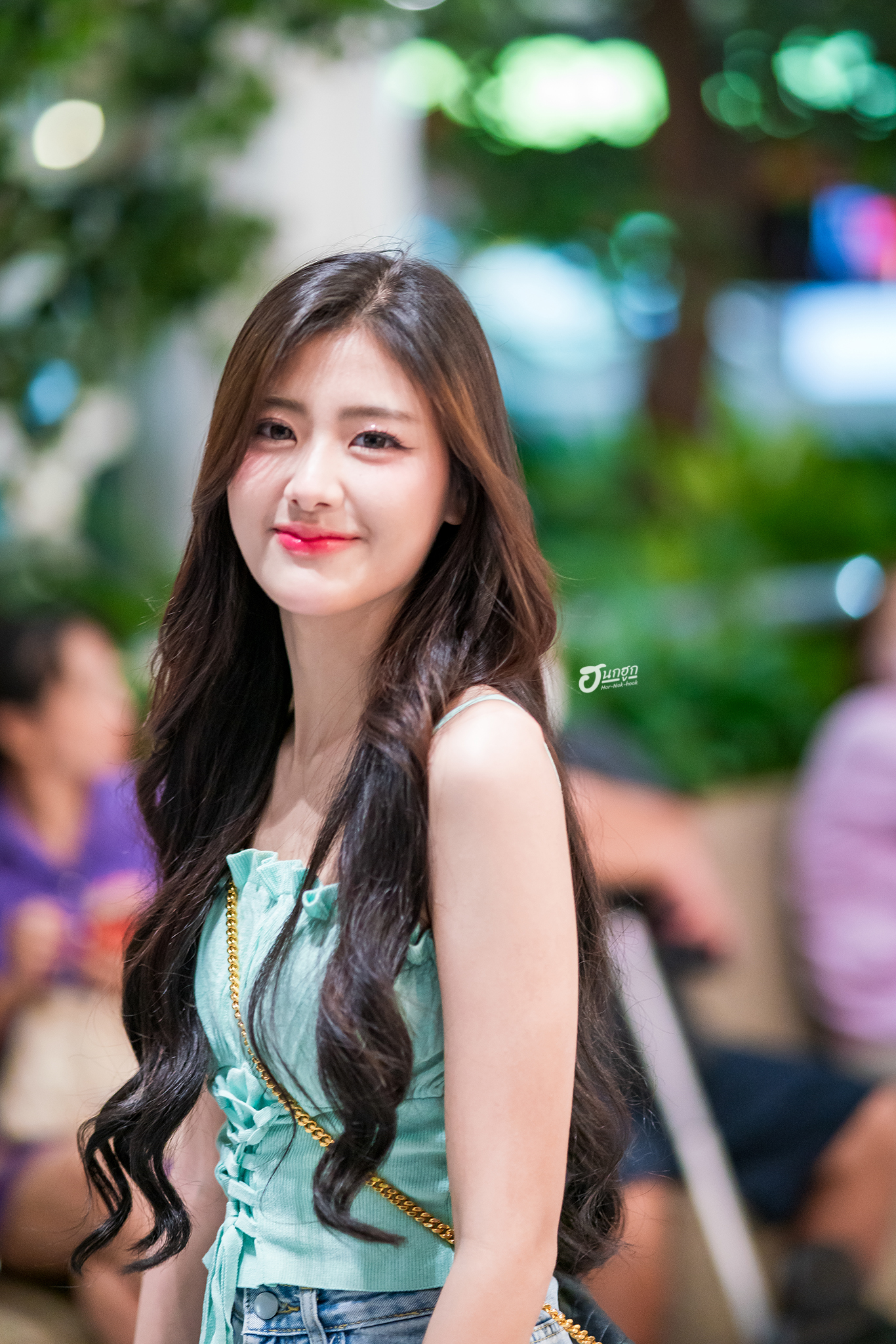 จีจี้ BNK48 8 รูป