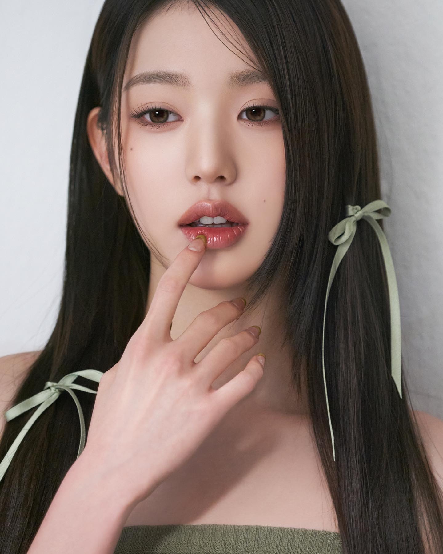 [ Wonyoung IVE ] หน้านิ่งๆ 7 รูป