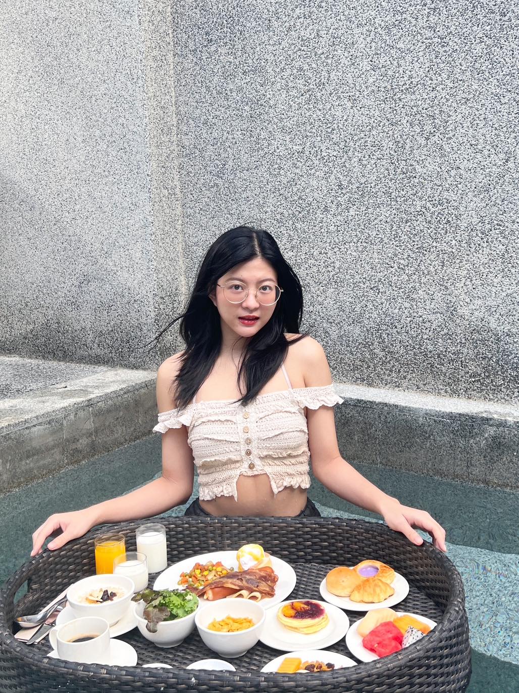 น้องป๊อปเปอร์ BNK48 4 รูป