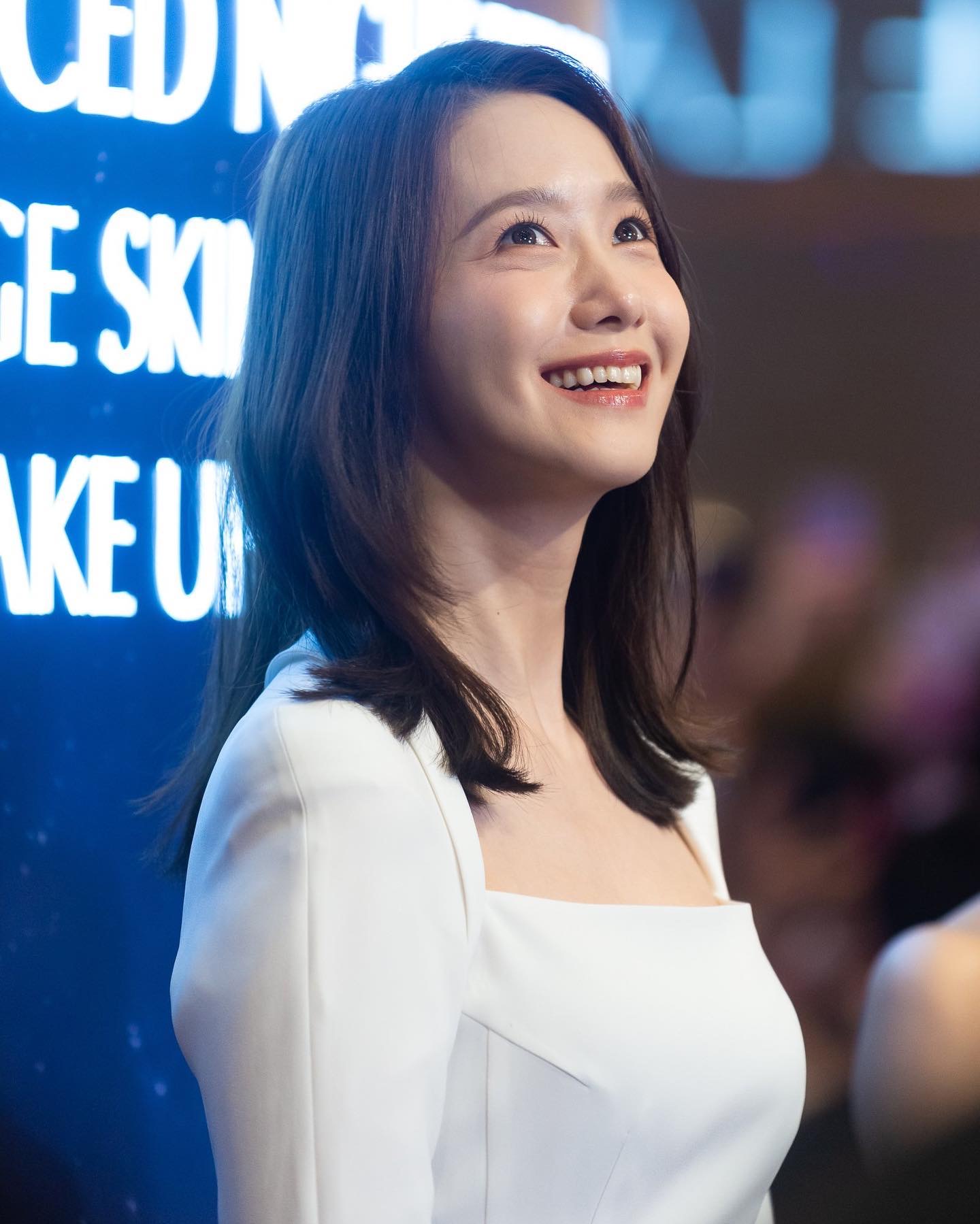 [ Yoona ] สวย 5 รูป