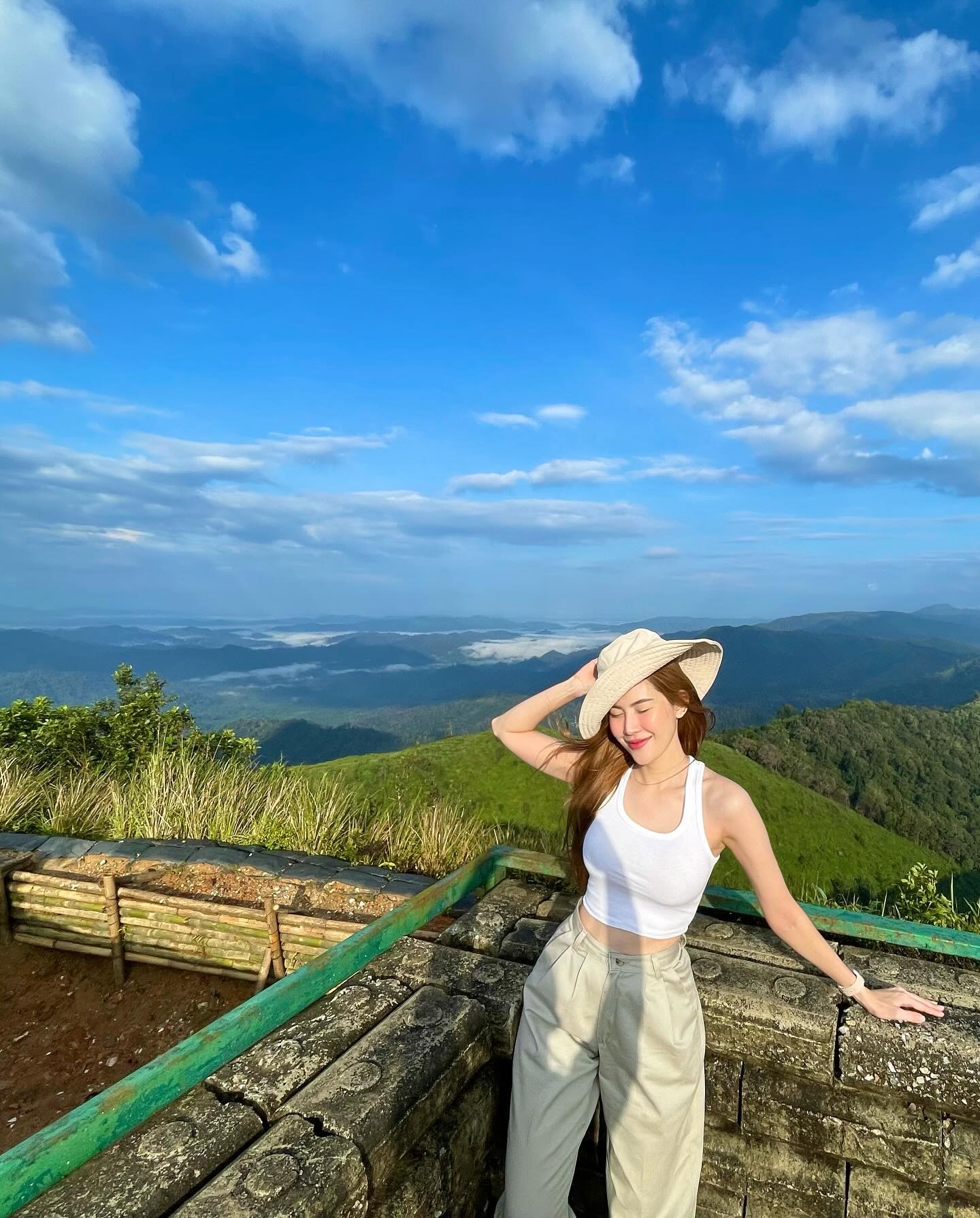 ยุ้ย วดี yuiiwadee 5 รูป