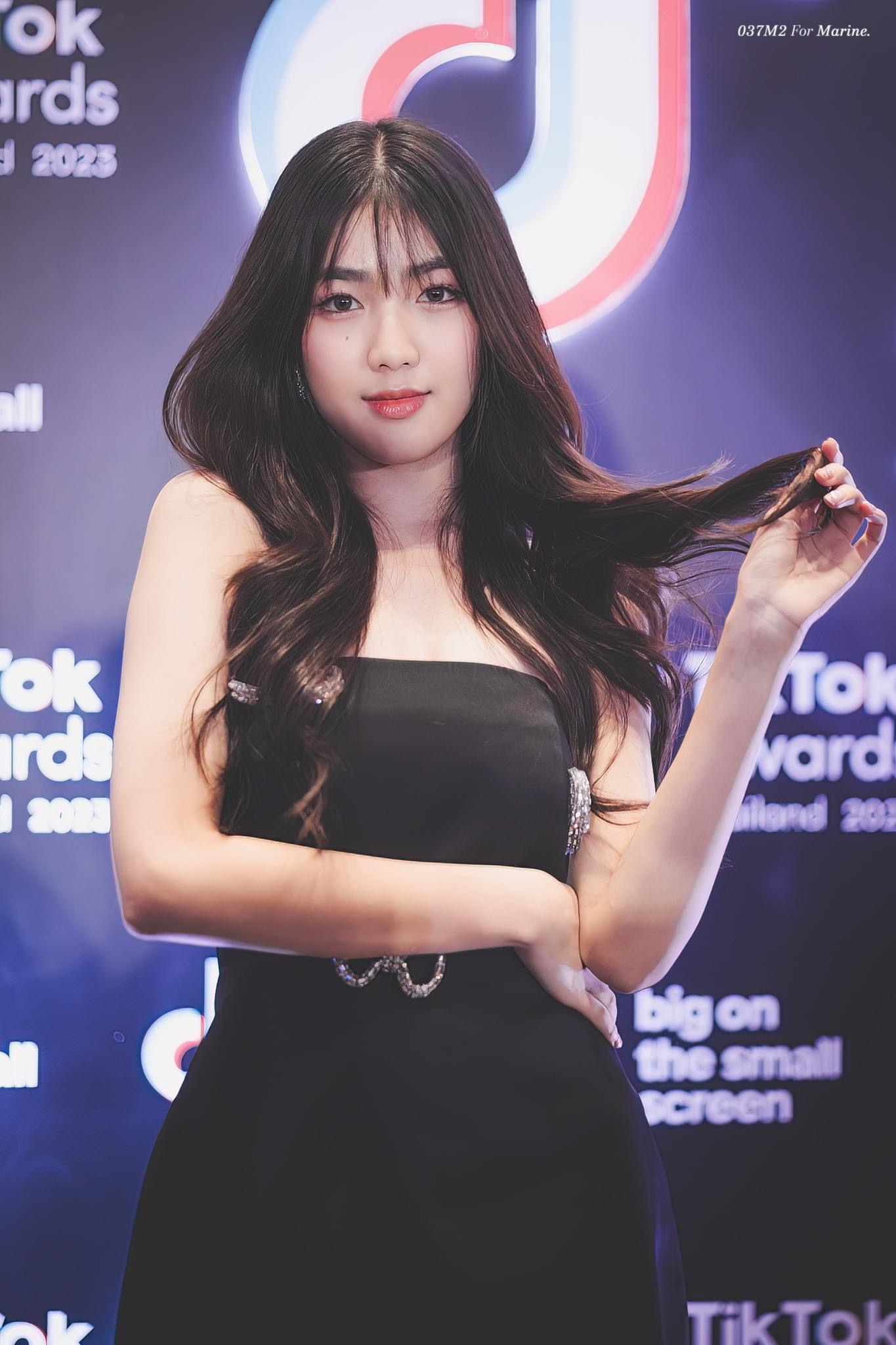 น้องมารีน BNK48 1 SET