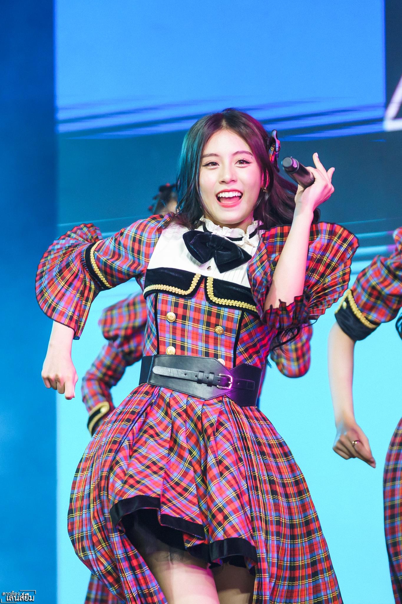 FOND BNK48 : เธอสวย