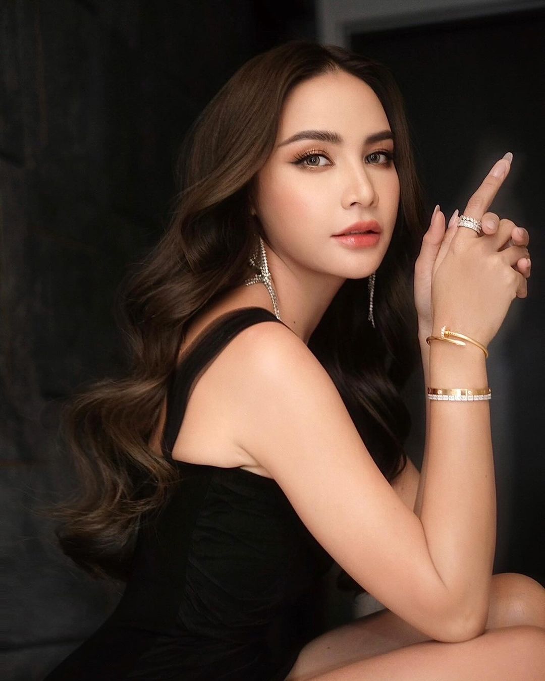 กระแต ศุภักษร 2 รูป