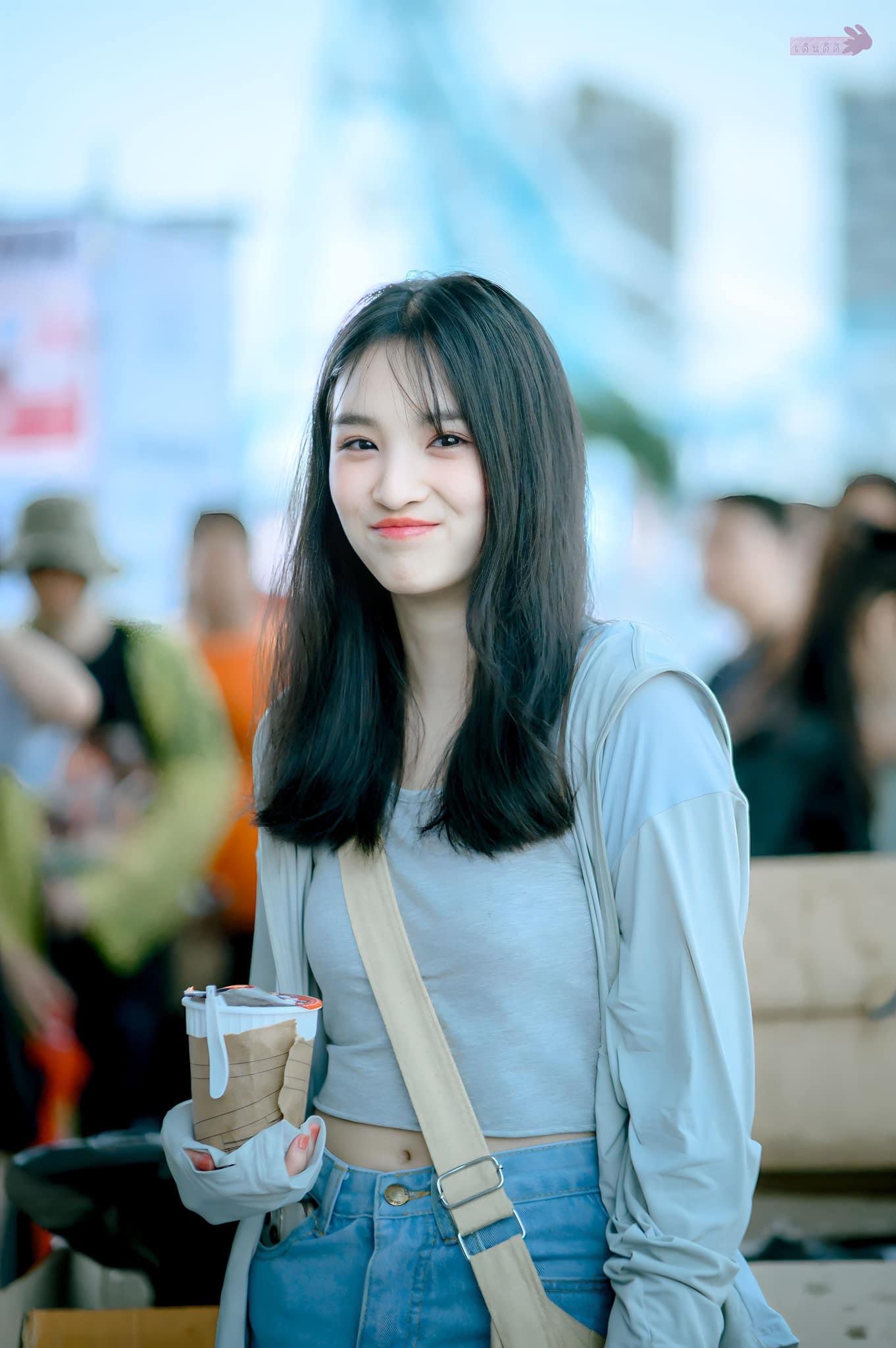 น้อง Janry BNK48 น่ารักจุง 9 รูป