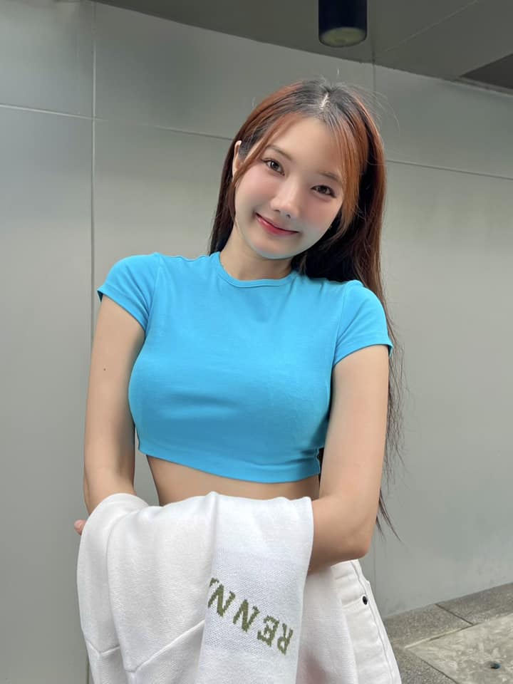 น้องครีม ccreamlike 6 รูป สีฟ้า