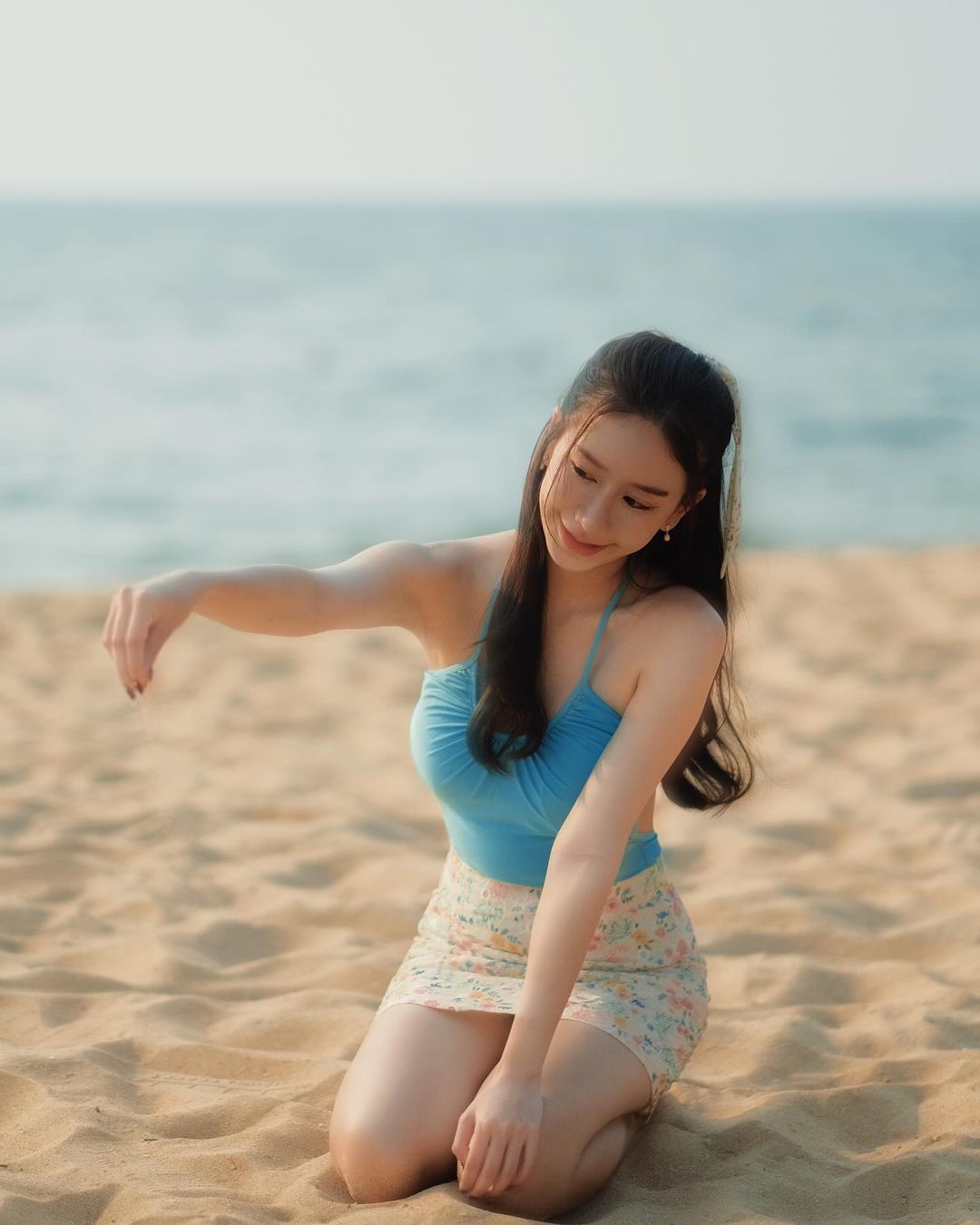 น้องแพรวา k.praewa 4 รูป