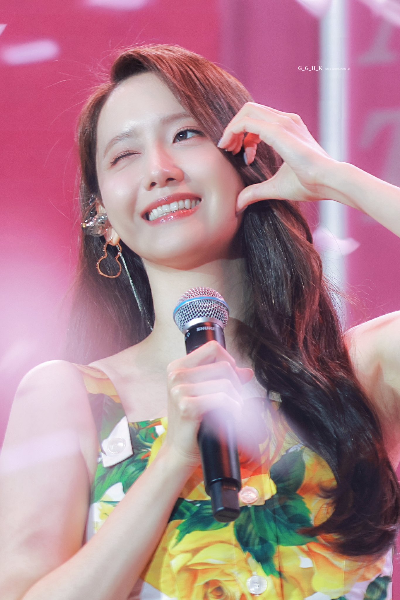[ ยุนอา Yoona ] 8 รูป 1 GIF