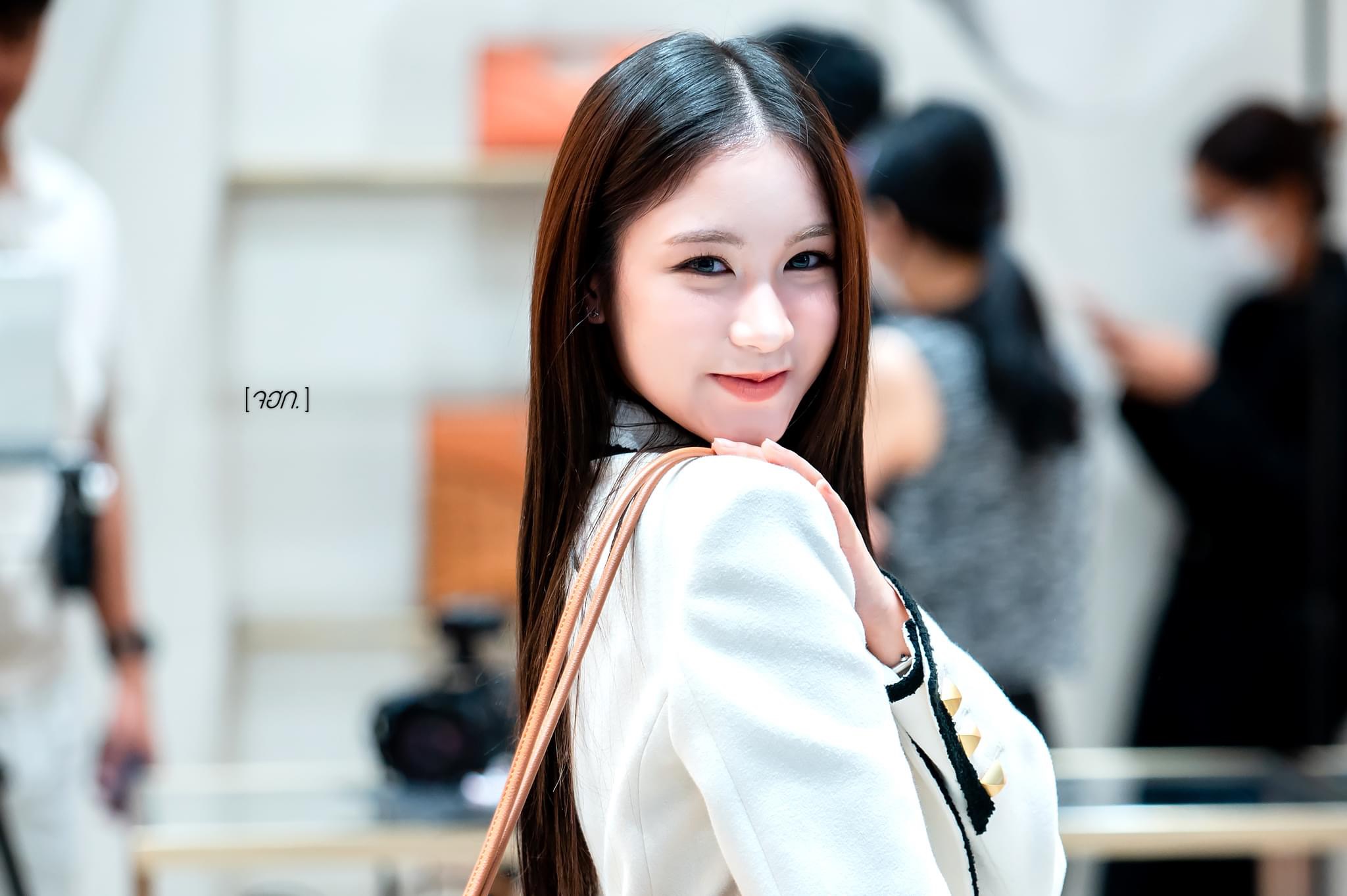 PAEYAH BNK48 : สวยมาก